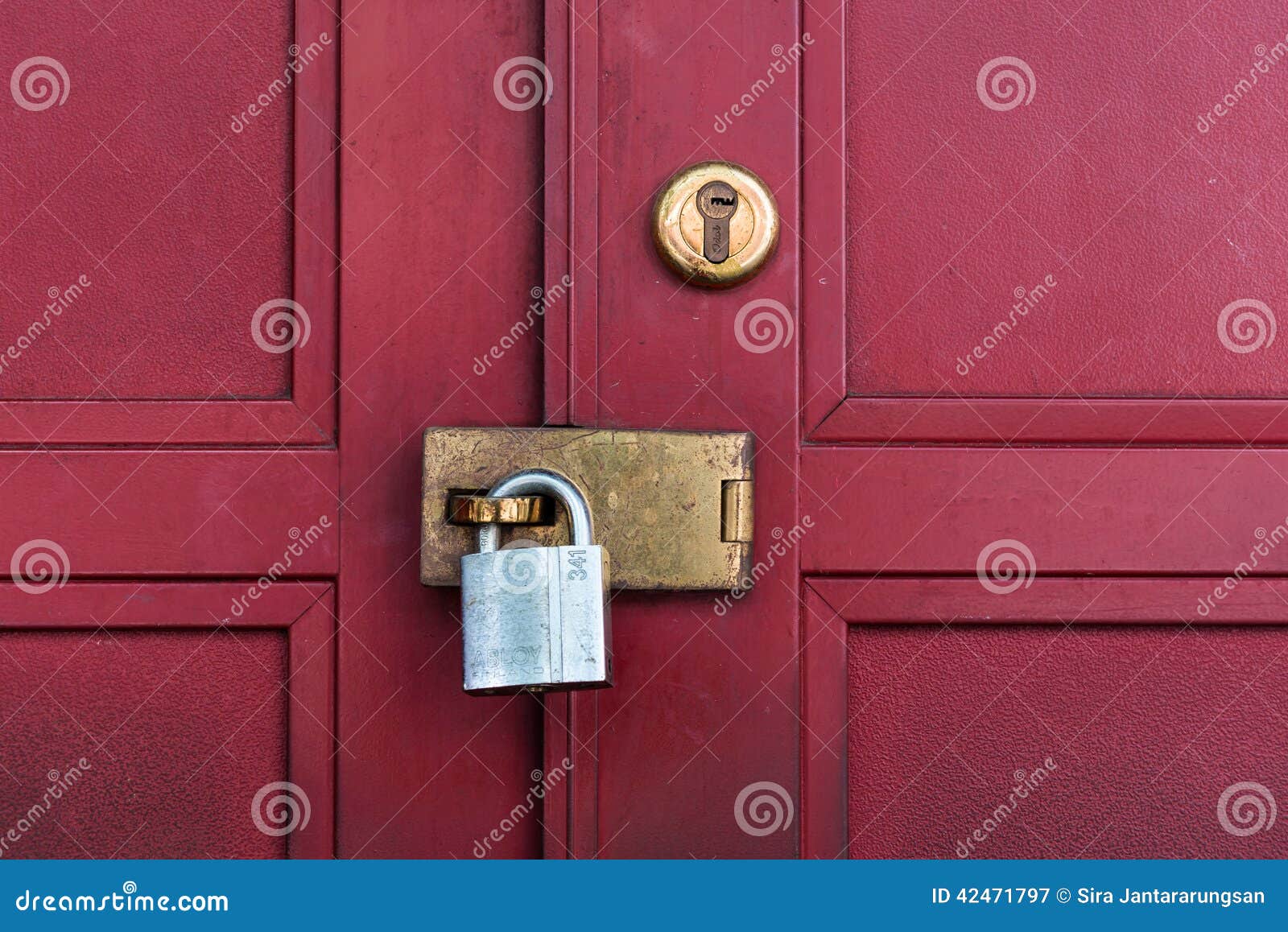 Red door with lock stock image. Image of space, object - 42471797
