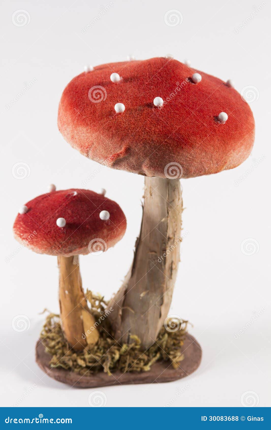 Red Dotted Mushroom Decoration Stock Photo - Image of fall, toad: 30083688