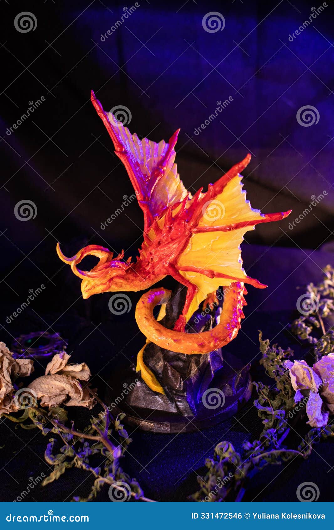 Red Dragon Mini Figure Dnd Fantasy Stock Photo - Image of mini, figure ...