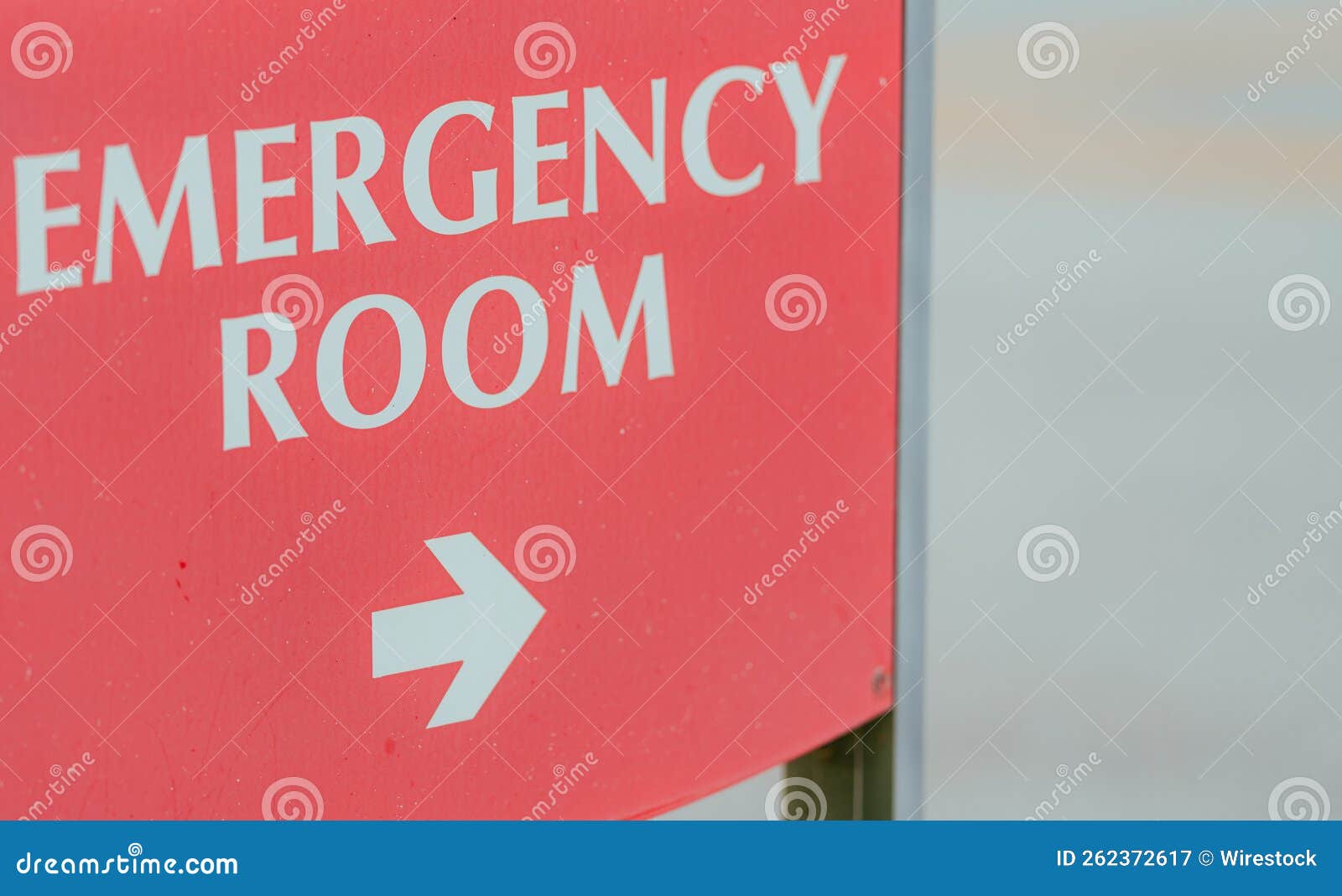 Red EMERGENCY ROOM Sign in a Hospital Stock Image - Image of safe, room ...