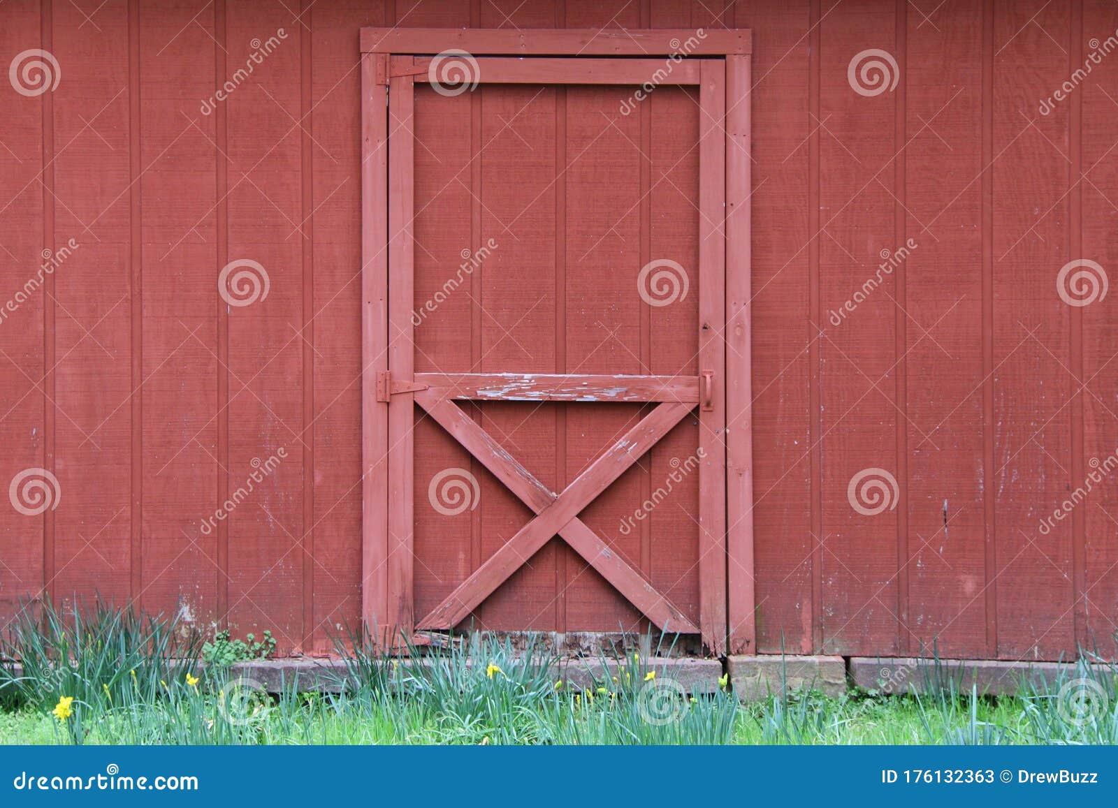 Red Farm Barn Double Door Grass Path Stock Image - Image of ancient ...
