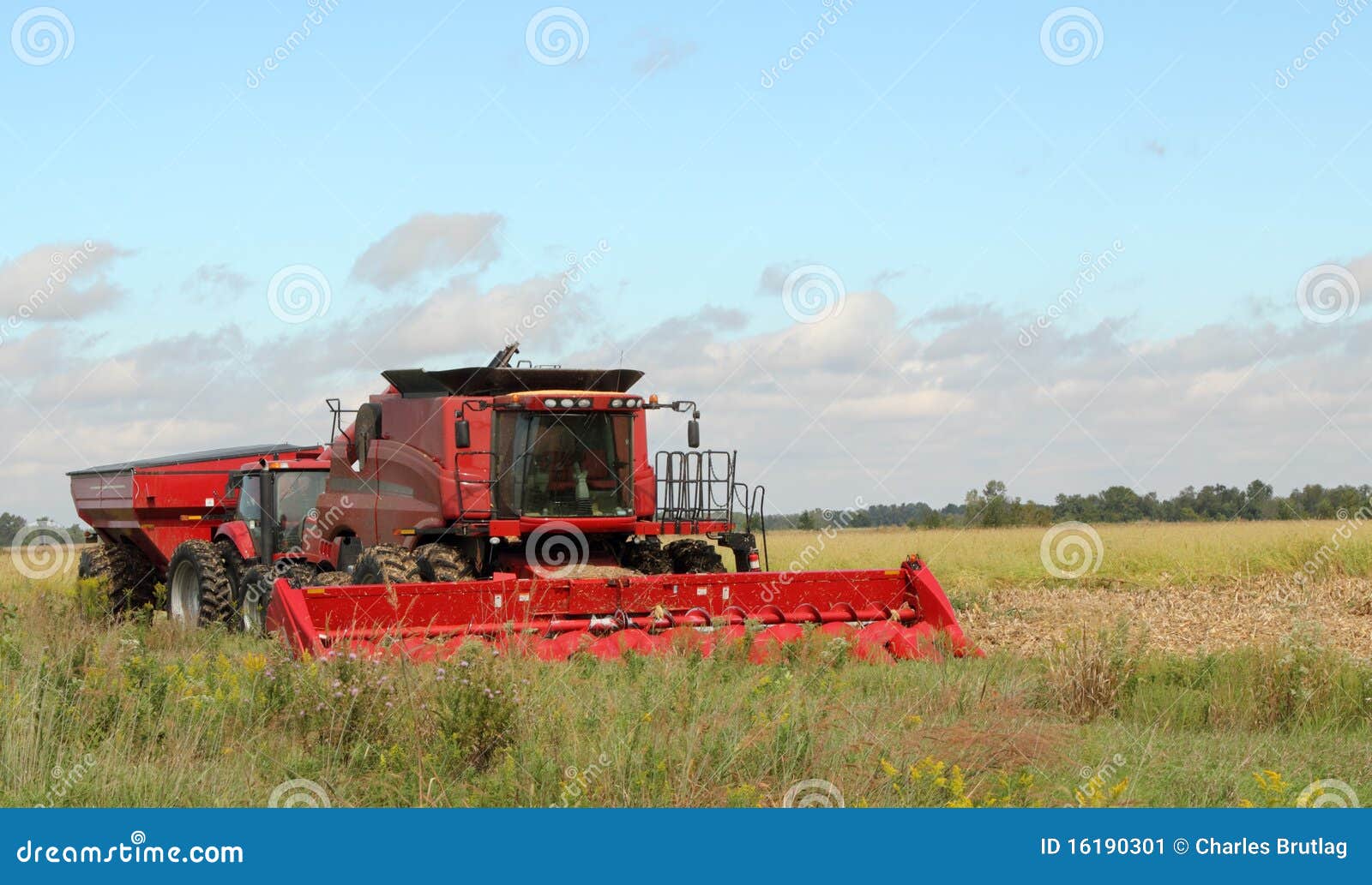 Red Farm Combine stock image. Image of farming, agricultural - 16190301