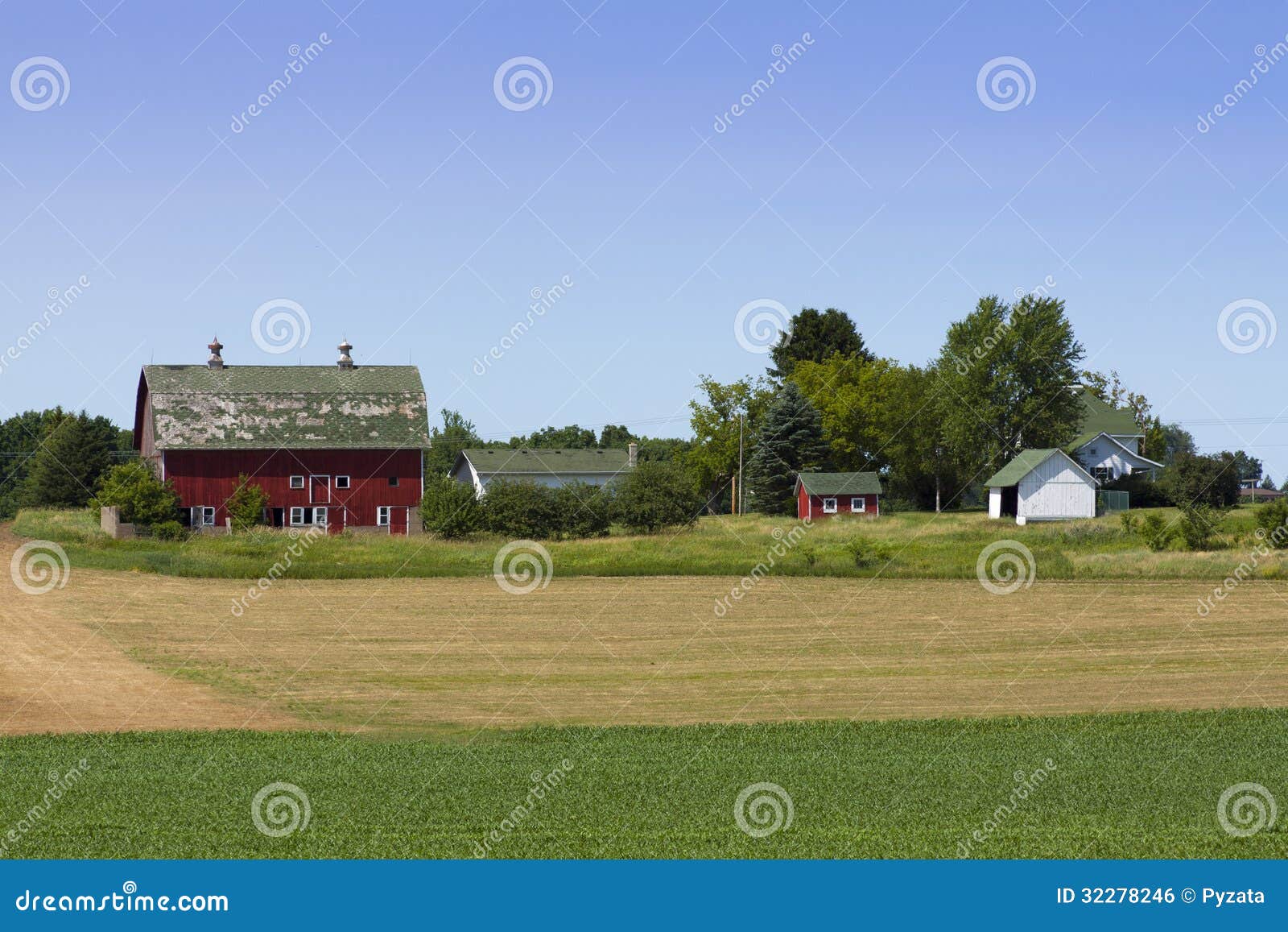 Red farmhouse stock photo. Image of growth, cultivate - 32278246