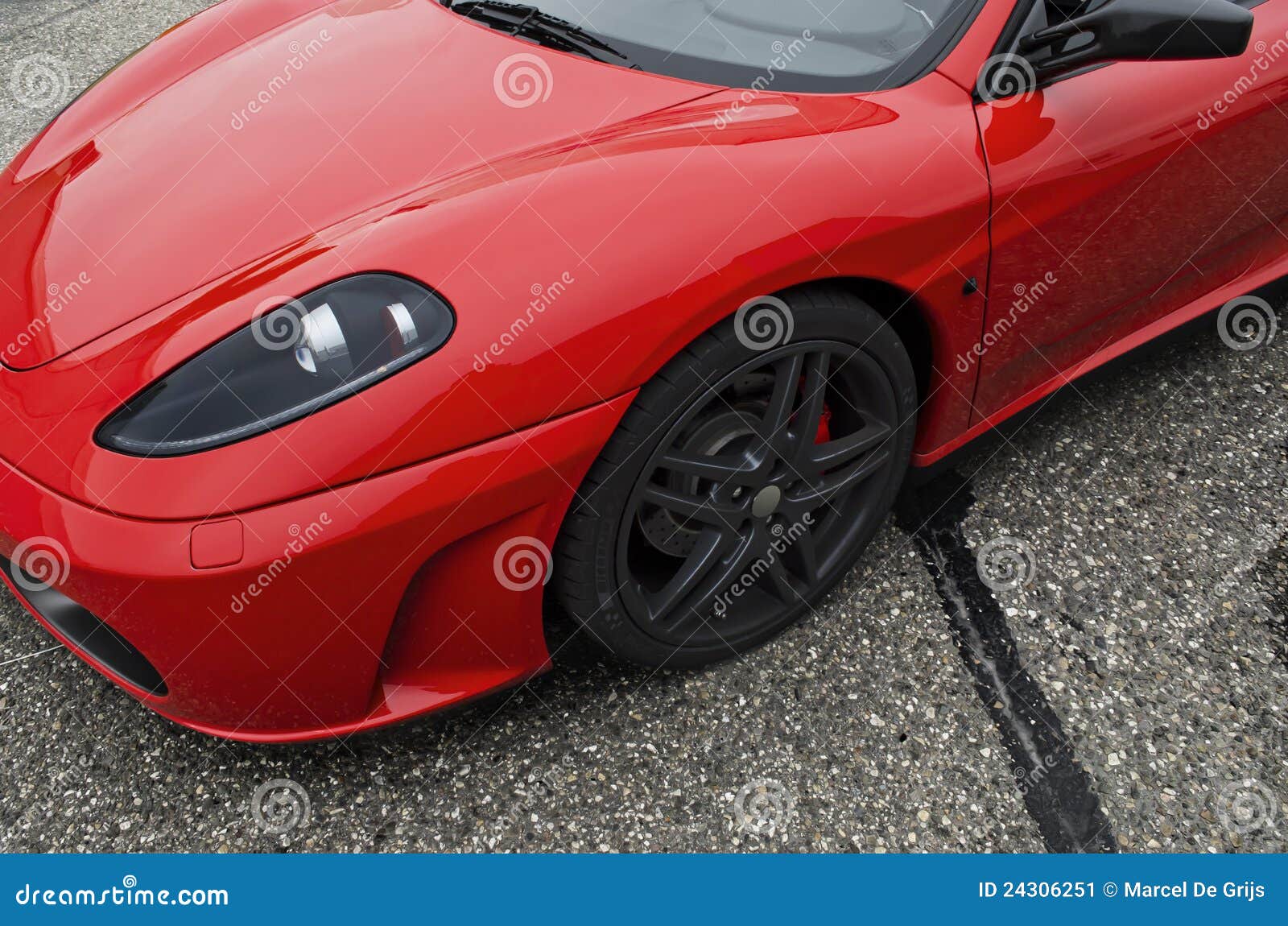 Red Ferrari editorial photo. Image of rich, ferrari, parked - 24306251