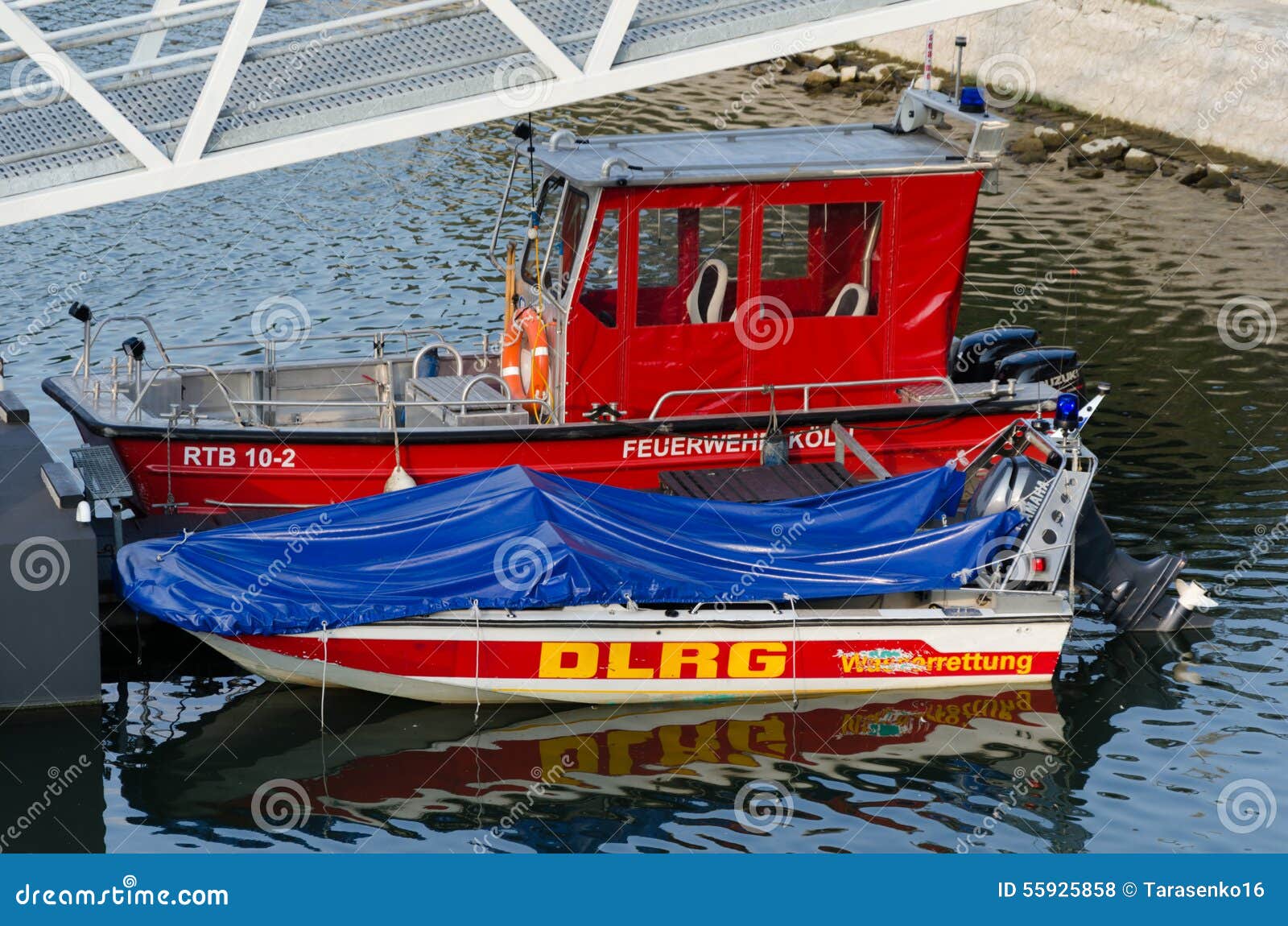 Red fire boat in port editorial stock photo. Image of germany - 55925858