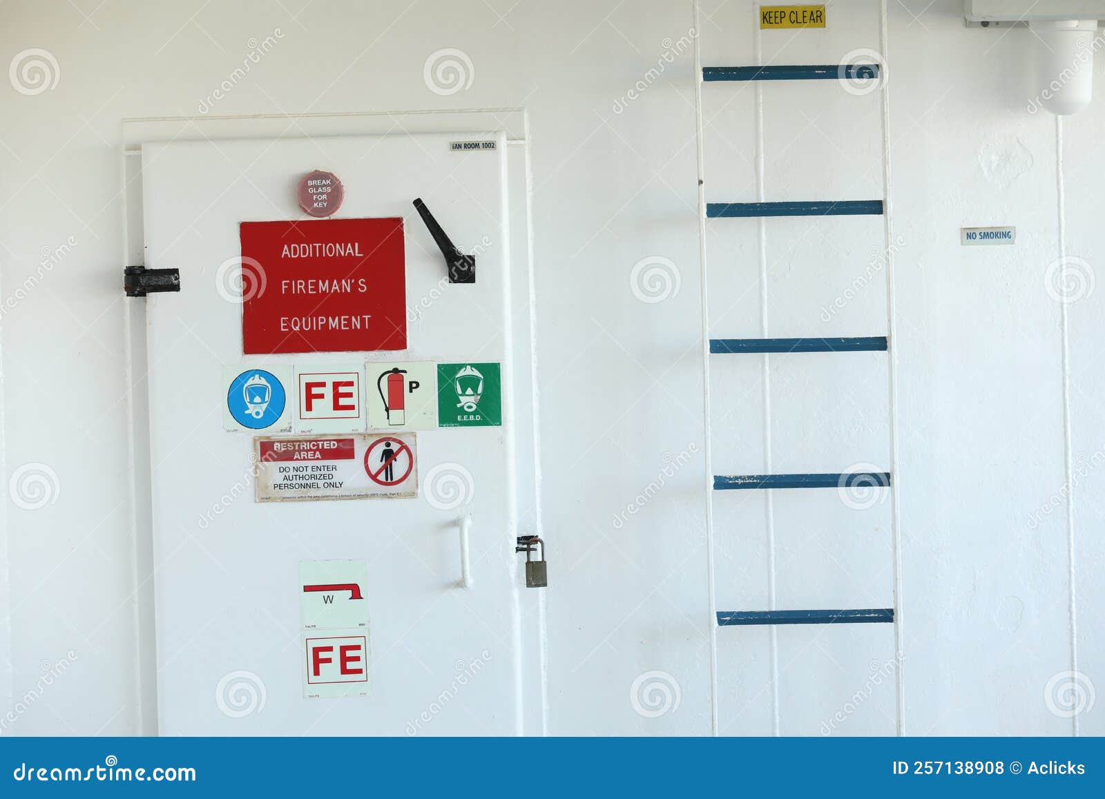 Red Fire Damper Valve Stock Photography | CartoonDealer.com #253068158