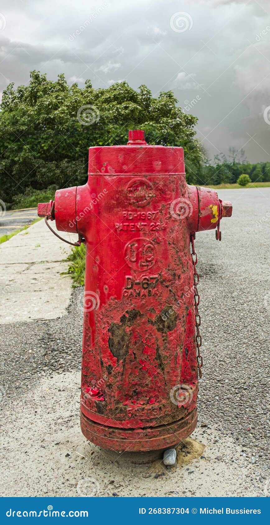 Red Hydrant On The Road For Fire Services. Stock Photography ...