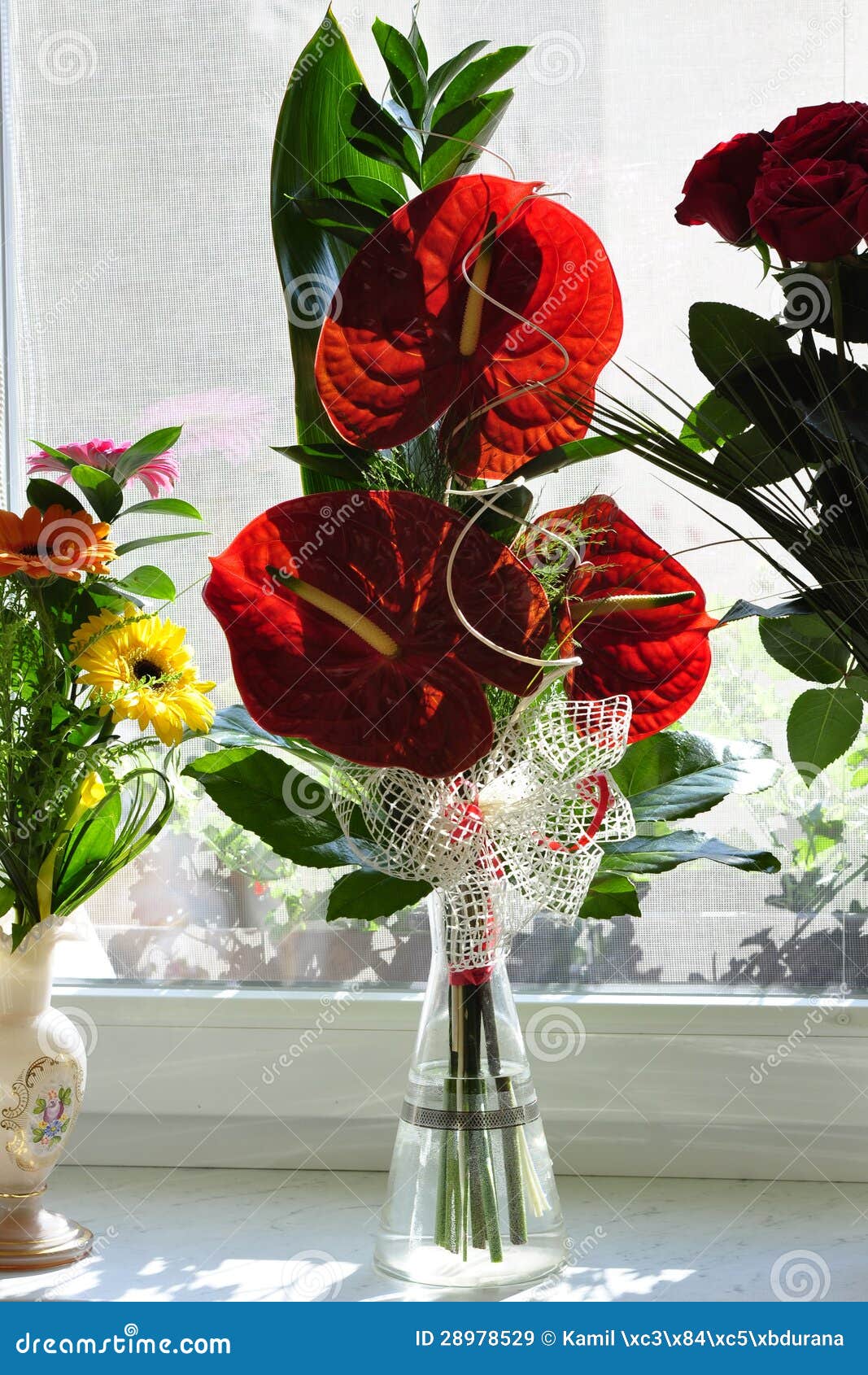 Red flowers in vase stock image. Image of ornamental - 28978529