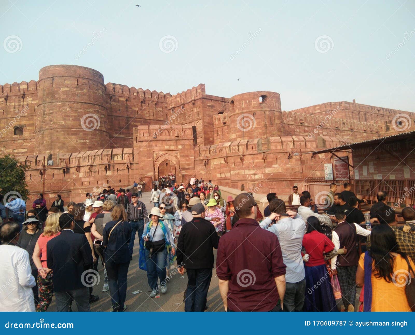 RED FORT AGRA editorial photography. Image of historic - 170609787