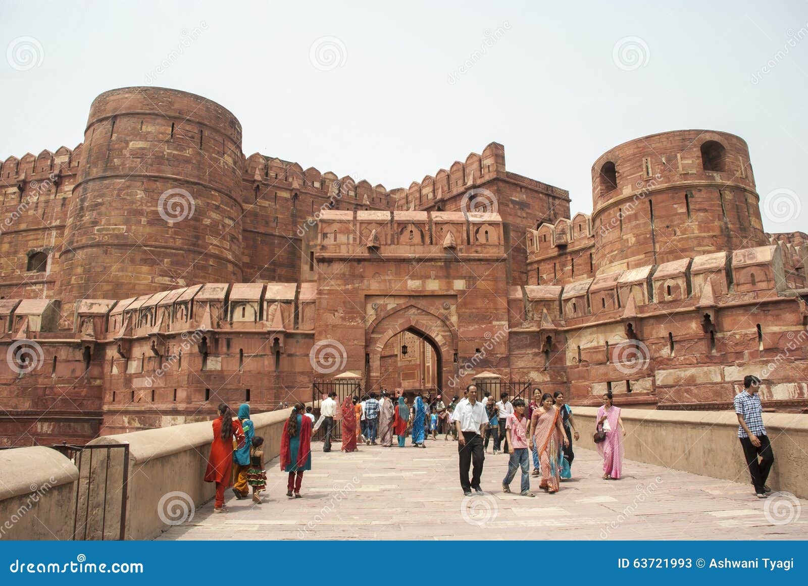Red fort Agra editorial stock photo. Image of shahjahan - 63721993