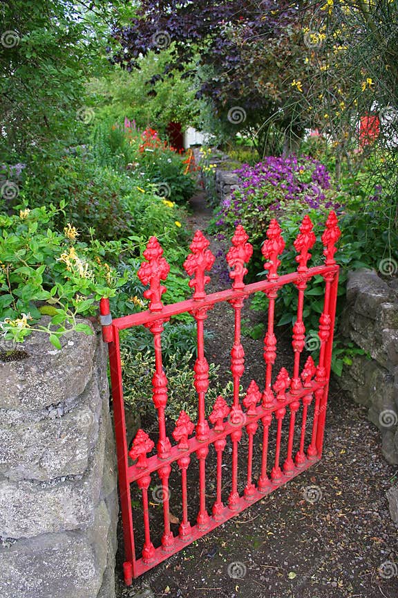 Red garden gate stock image. Image of outdoor, stone, green - 4055257