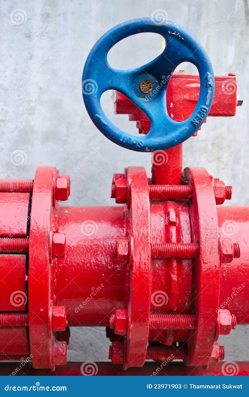 Red Gas Pipe with Blue Valve Stock Image - Image of pipe, repair: 23971903
