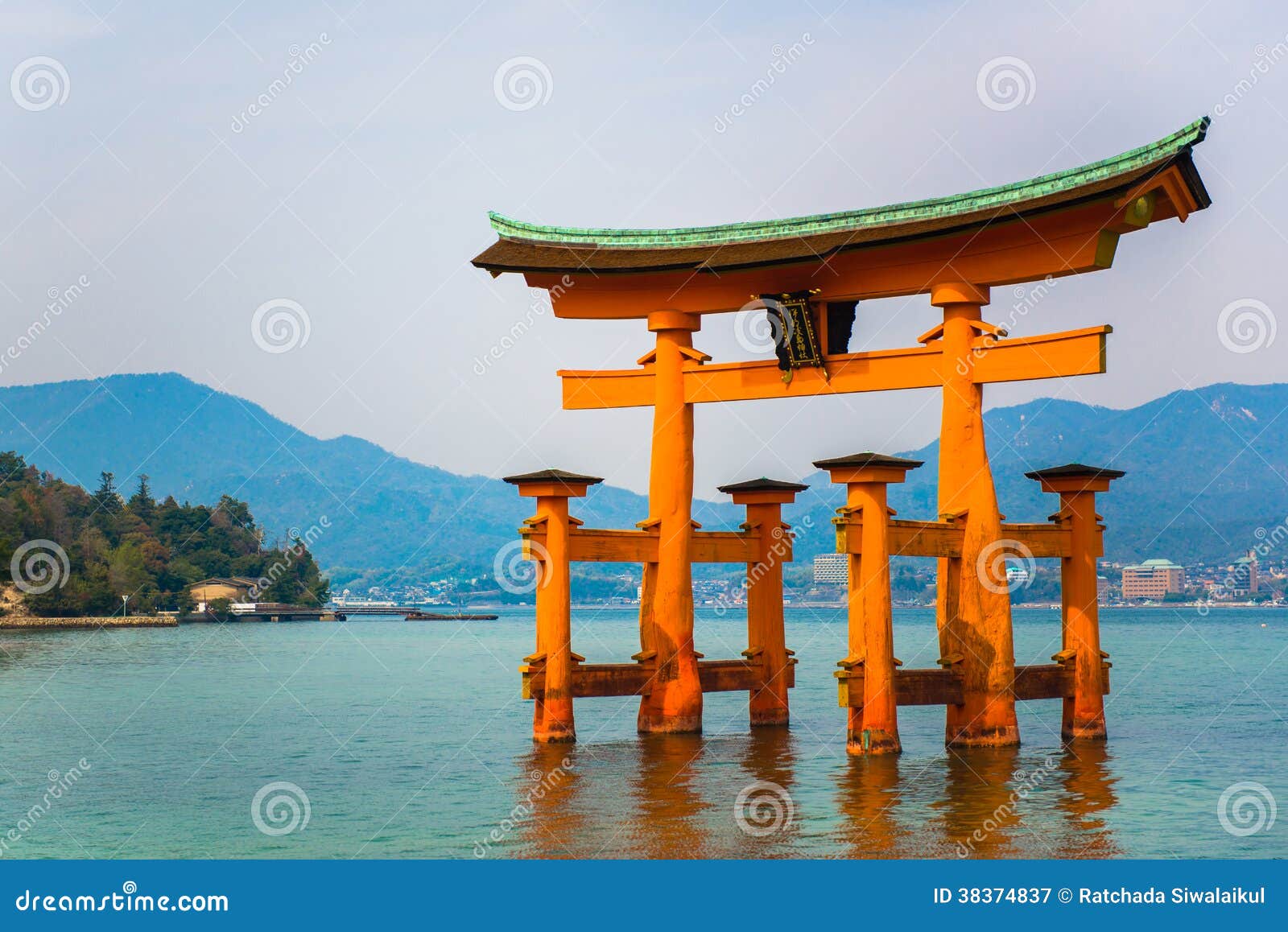 Red Gate Located in the Sea at Miyajima Island Hiroshima Stock Image ...