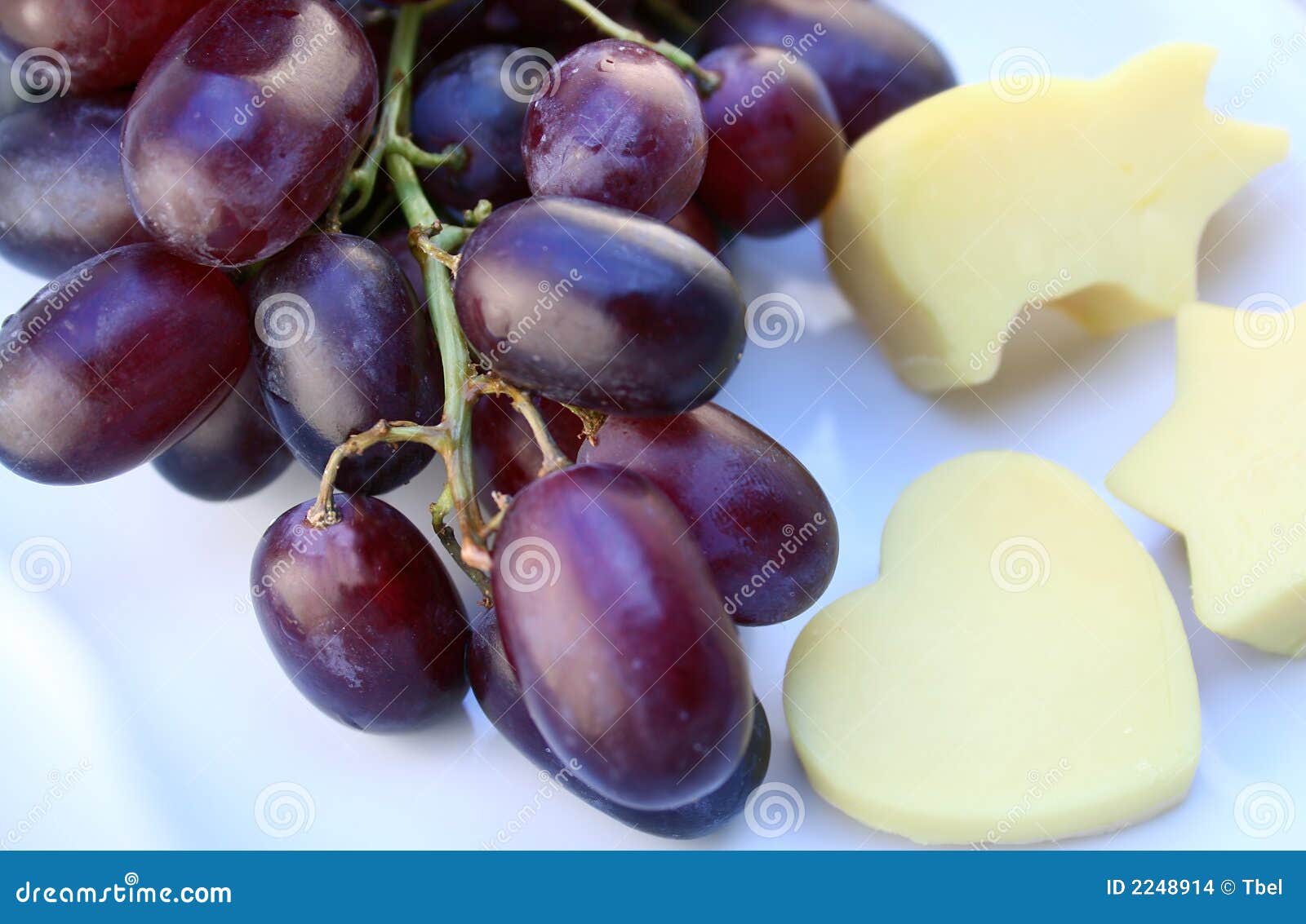 Red grape & cheese stock photo. Image of cheese, heart - 2248914