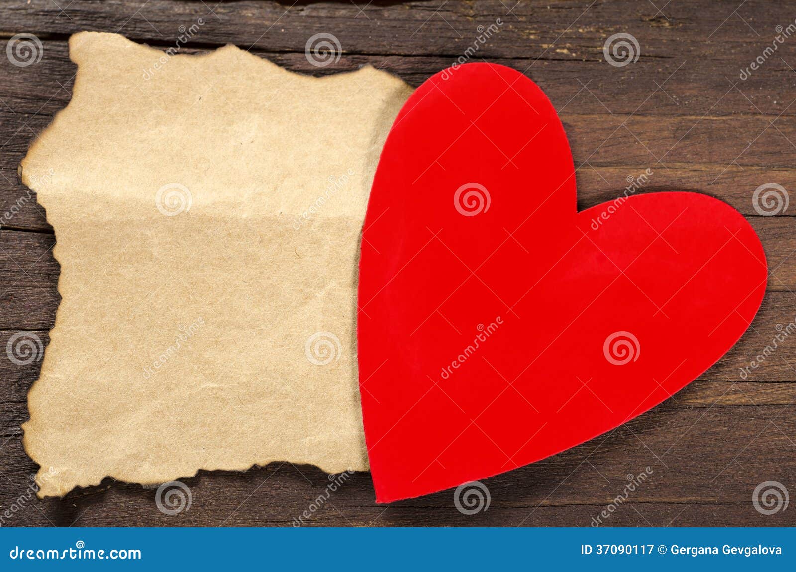 Red heart with empty note stock image. Image of border - 37090117