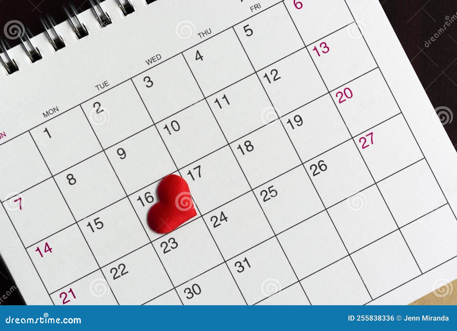 Red Heart Shape on the Date of the 16th Day in the Calendar. Stock ...