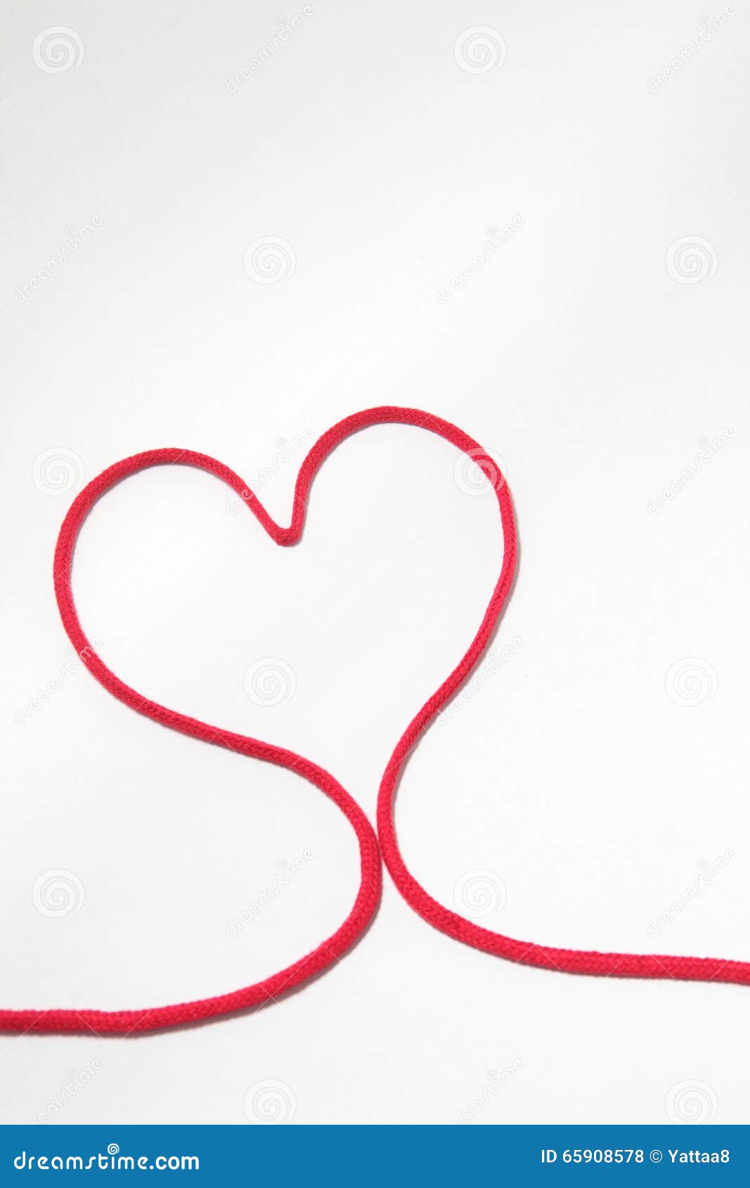 Red heart string stock illustration. Illustration of decoration - 65908578