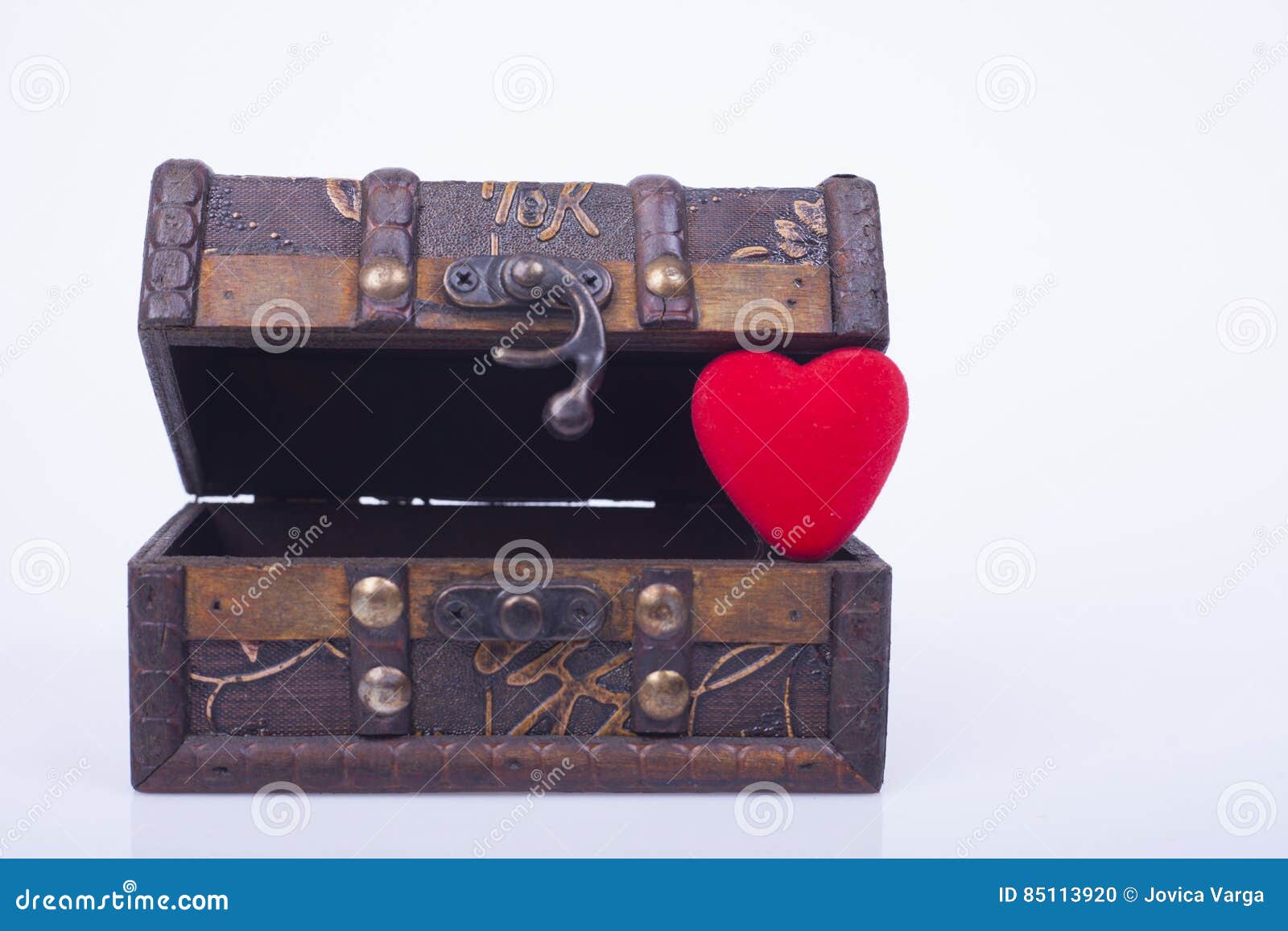 Red heart in a wooden box stock photo. Image of decoration - 85113920