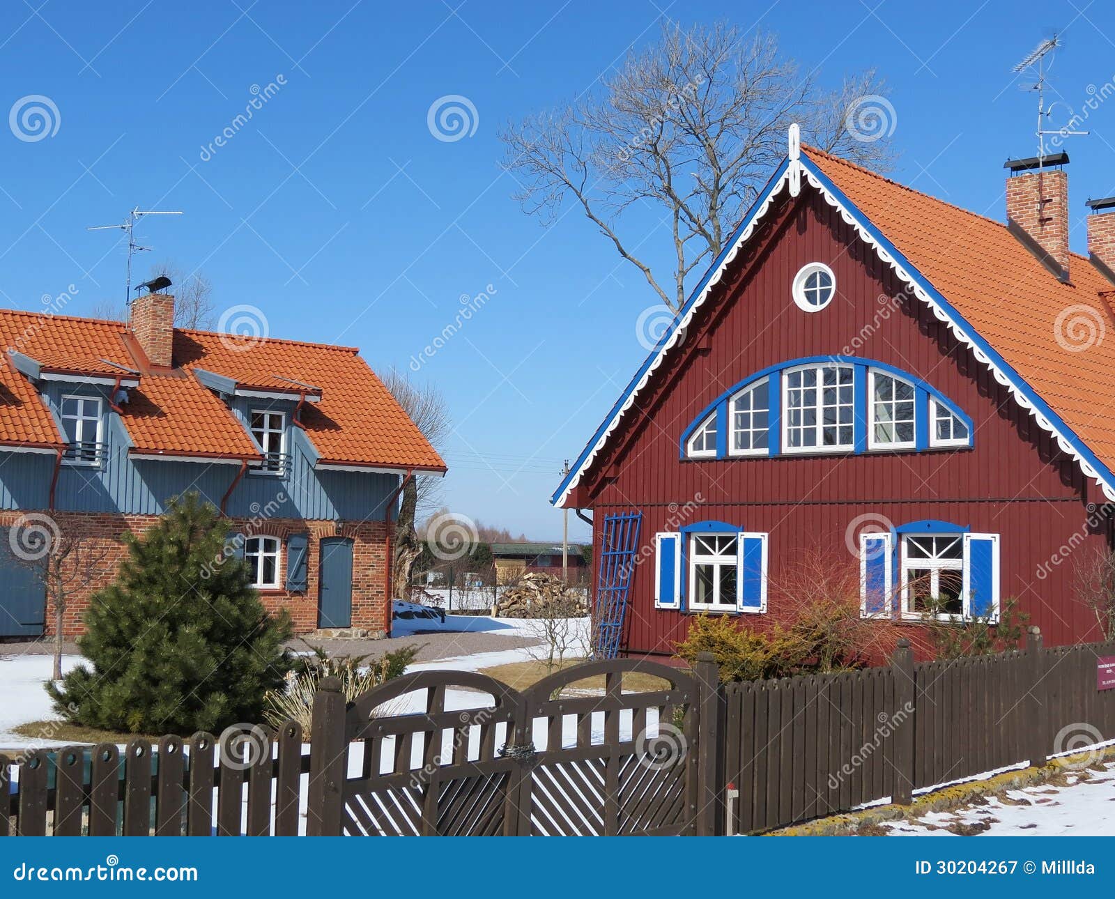 Beautiful red house stock image. Image of winter, visiting - 30204267