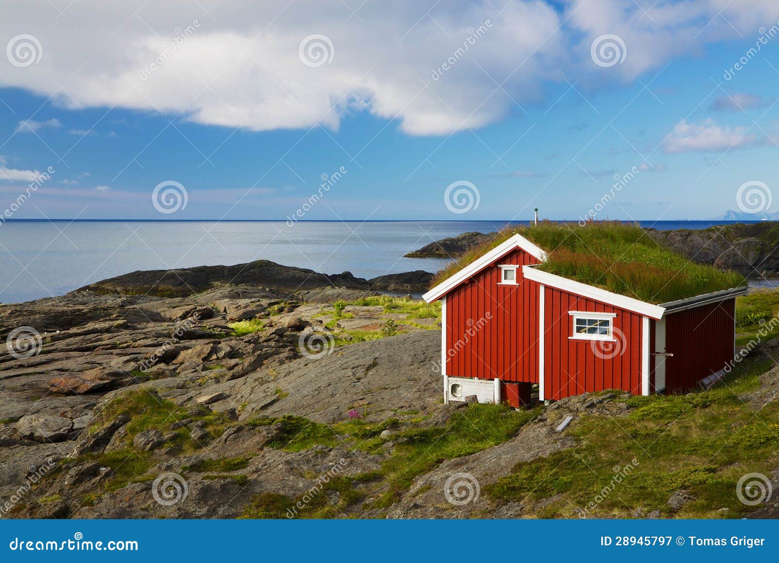Red hut stock image. Image of tourist, europe, norway - 28945797