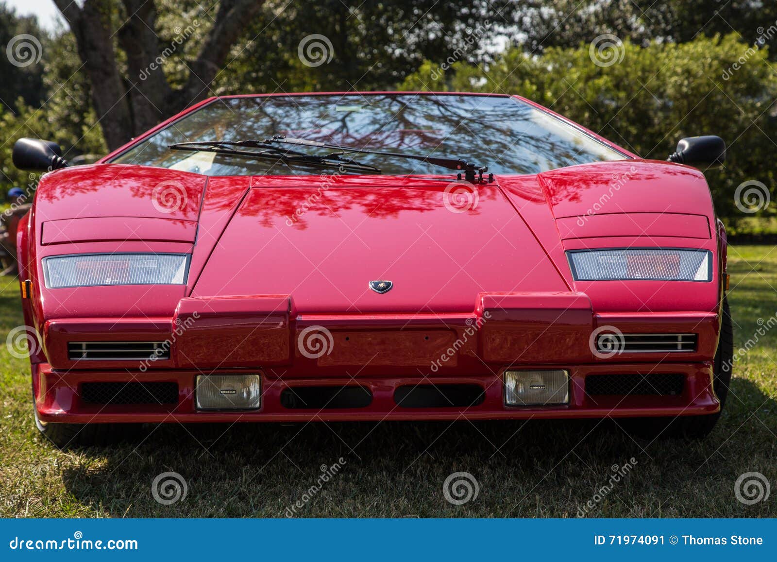Red Lamborghini Countach Front Editorial Photo - Image of view, vintage ...