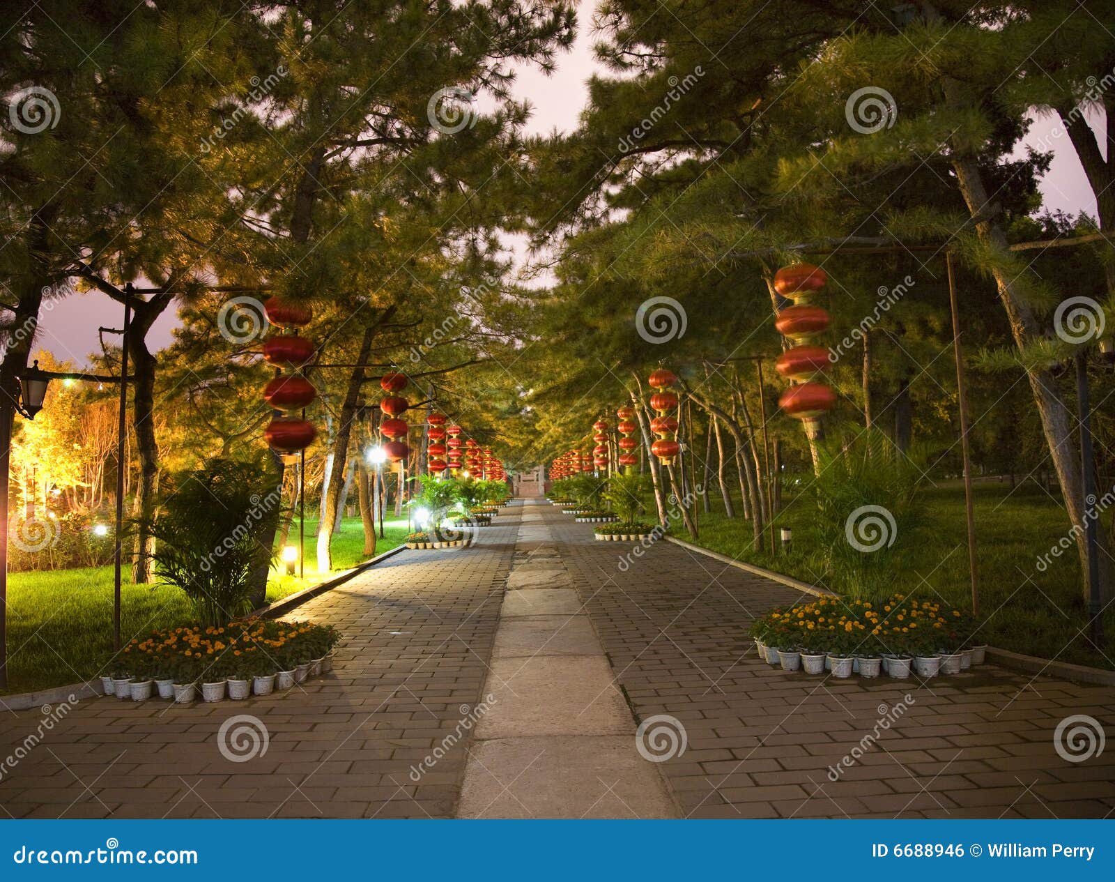 Red Lanterns Temple Sun Park Beijing China Night Stock Photo - Image of ...