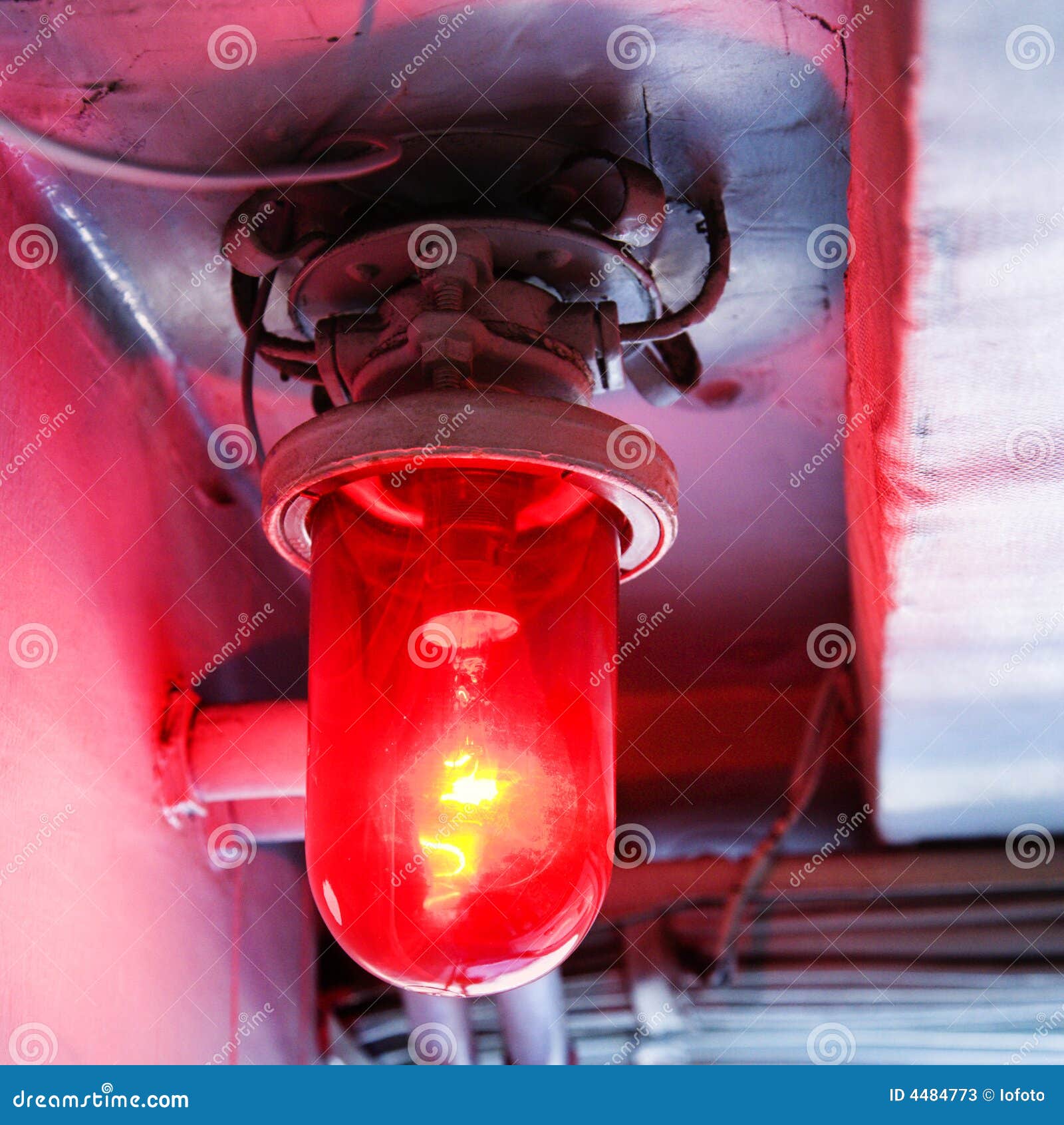 Red light. stock image. Image of photograph, color, caution - 4484773