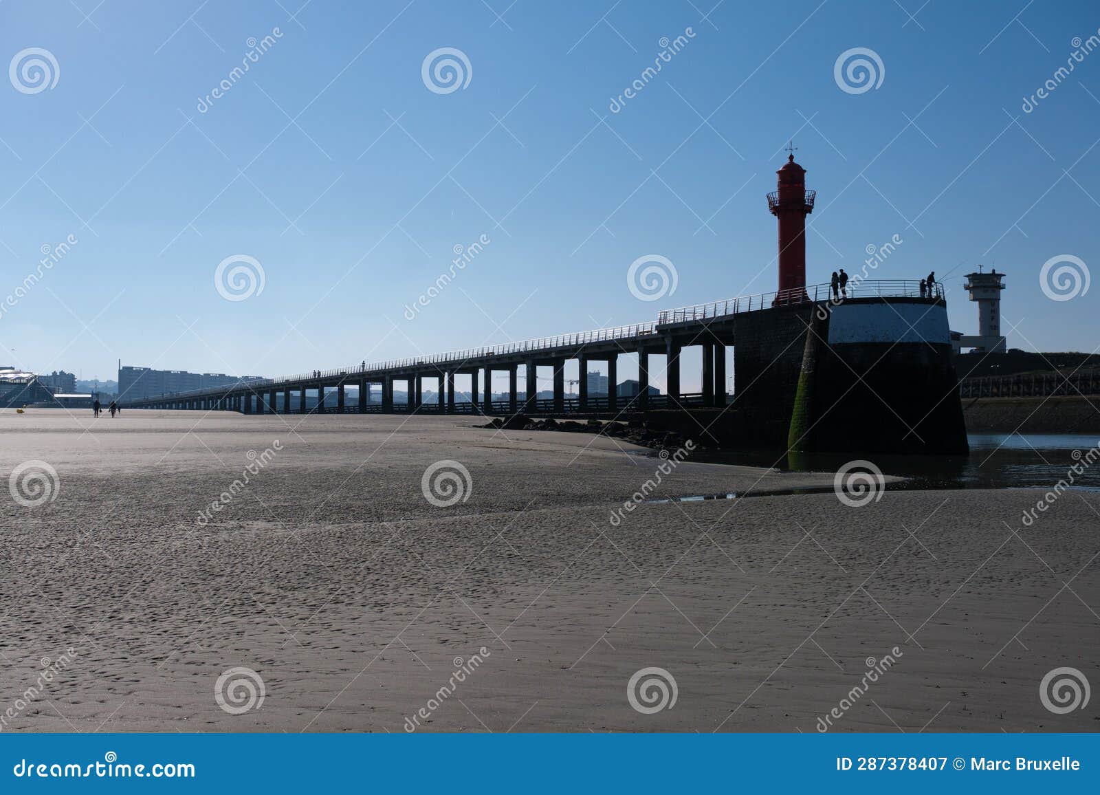 Red Lighthouse at the End of the Jetty Editorial Photography - Image of ...