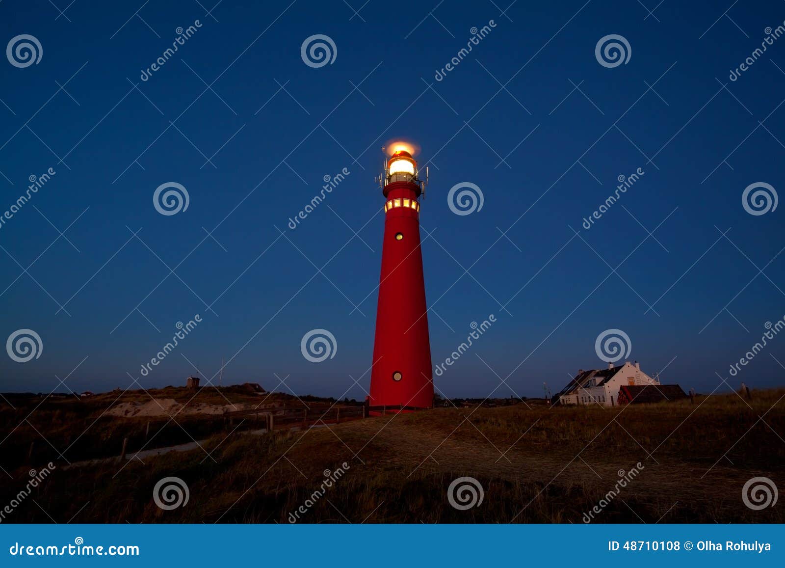 Red Lighthouse in the Night Stock Photo - Image of fence, dutch: 48710108