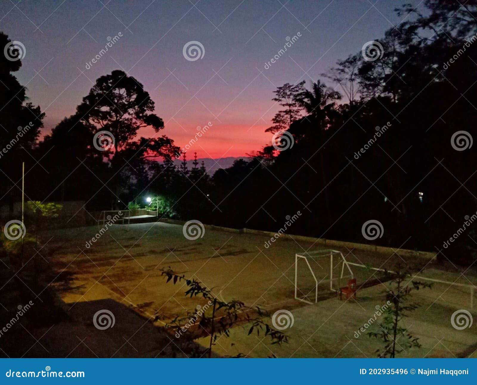 The Red Line on the Eastern Horizon Stock Photo - Image of evening ...