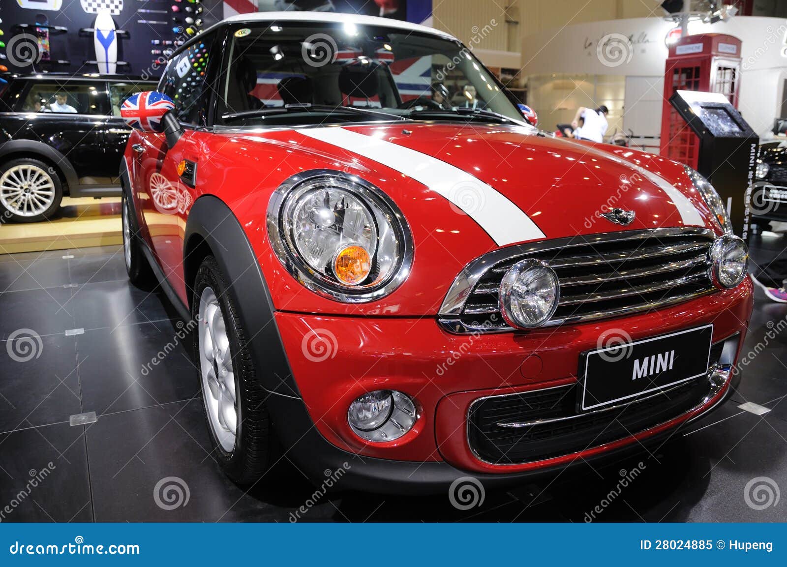 Red mini cooper editorial image. Image of background - 28024885
