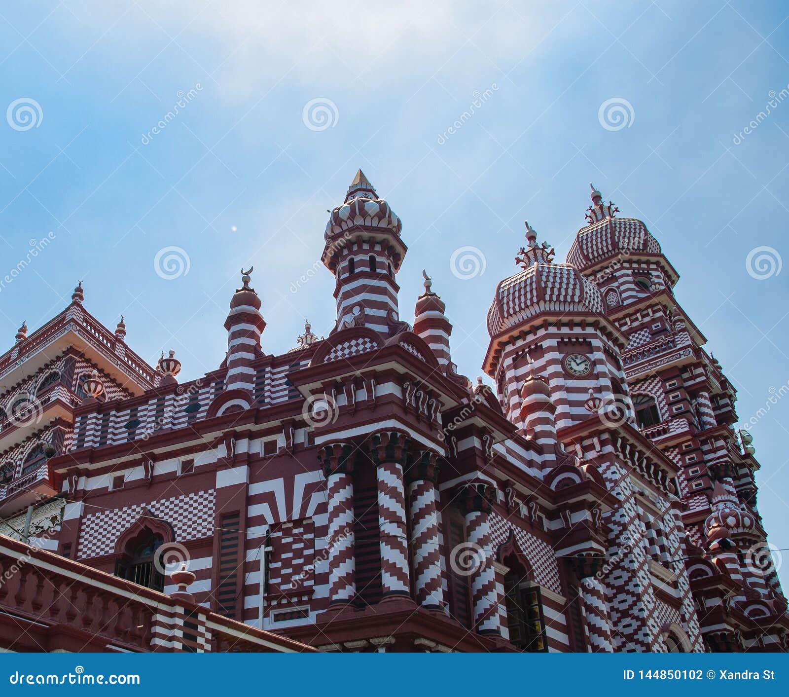 Red Mosque in Colombo in Sri Lanka Stock Photo - Image of historic ...