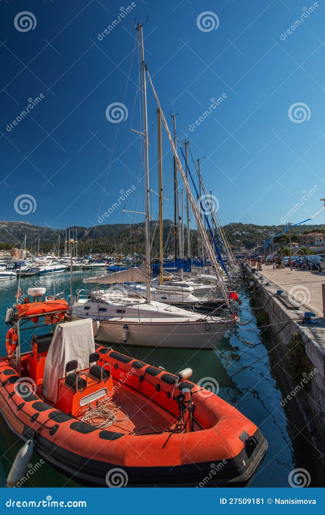 Red Motorboat at Marina Majorca Stock Image - Image of real, blue: 27509181