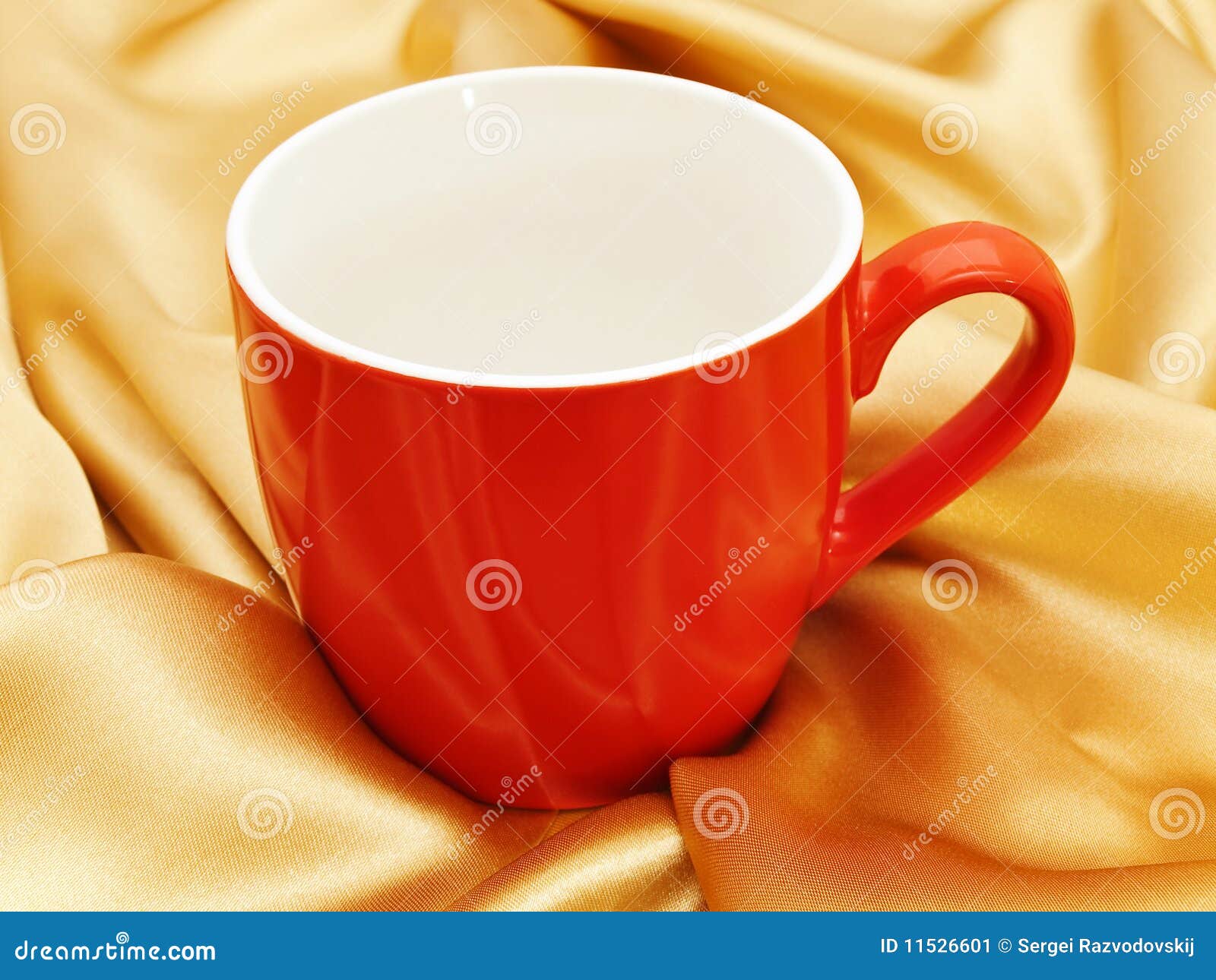Red mug stock image. Image of empty, chinaware, decorative - 11526601