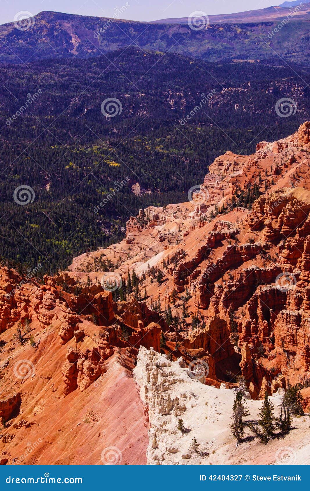 Navajo Sandstone Mountain Cliffs On The Angels Landing Hike In Zion ...