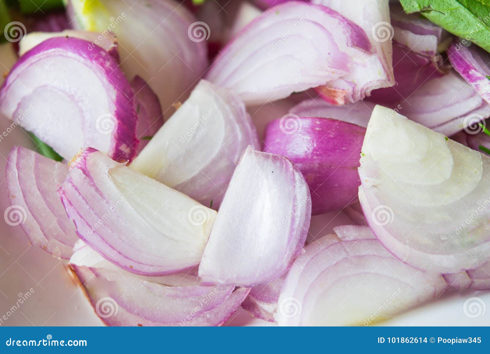 Red Onion Sliced Background Stock Photo - Image of stone, slices: 101862614