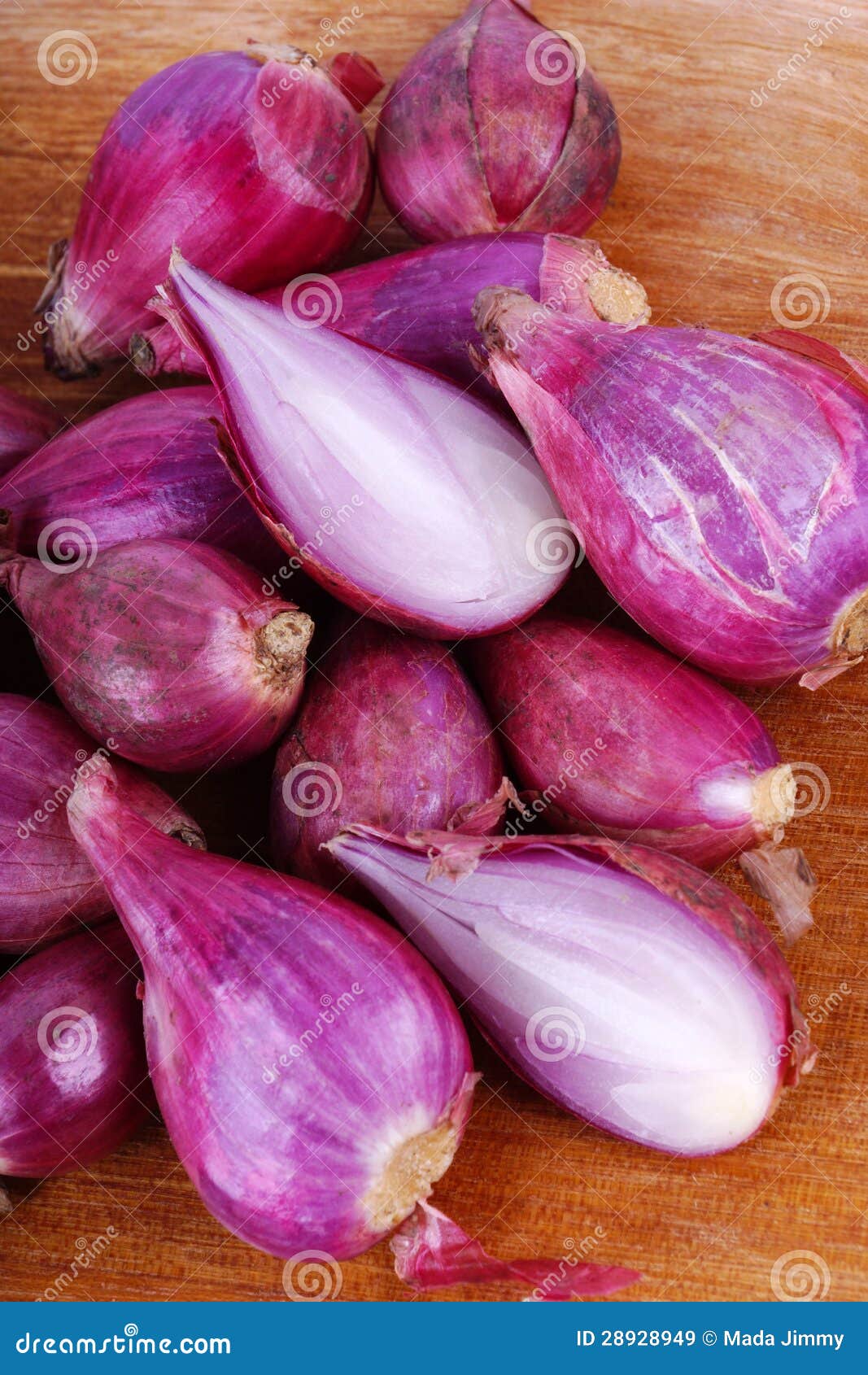 Red Onions stock image. Image of ingredients, fresh, herbs - 28928949