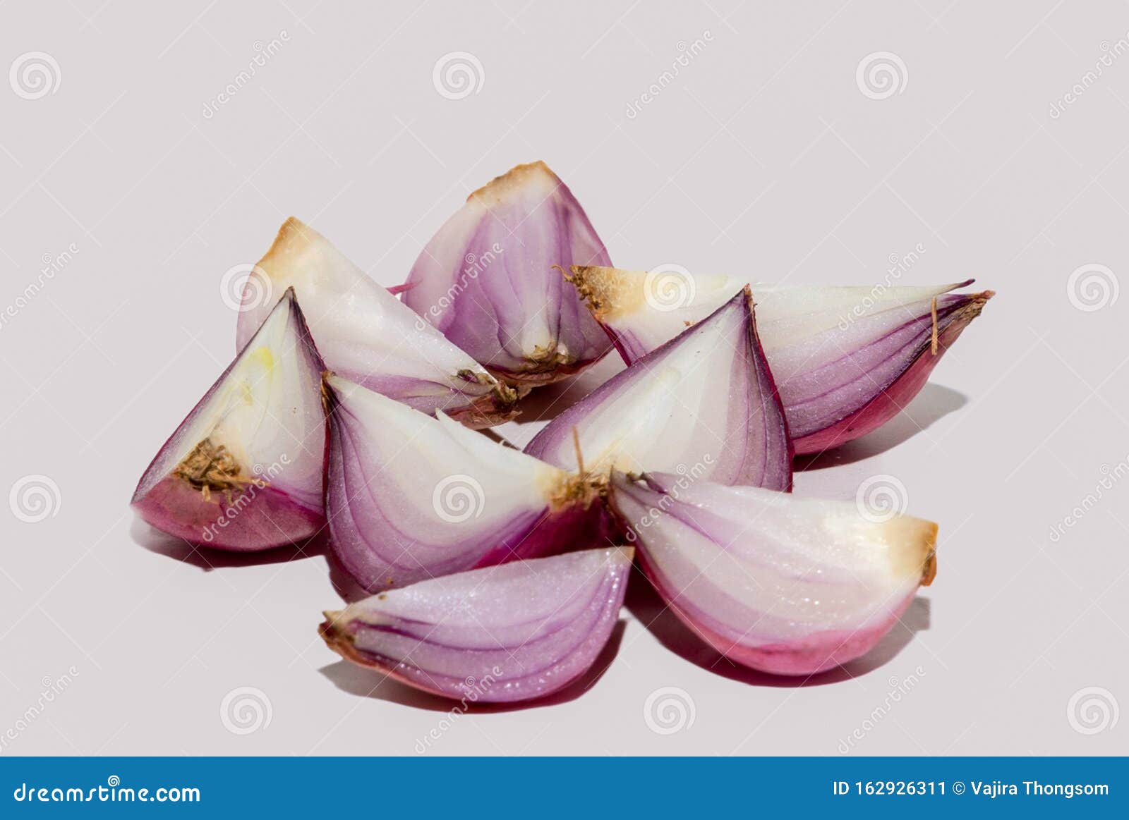 Red Onions Cut in Pieces for Food Ingredient on White Background Stock ...