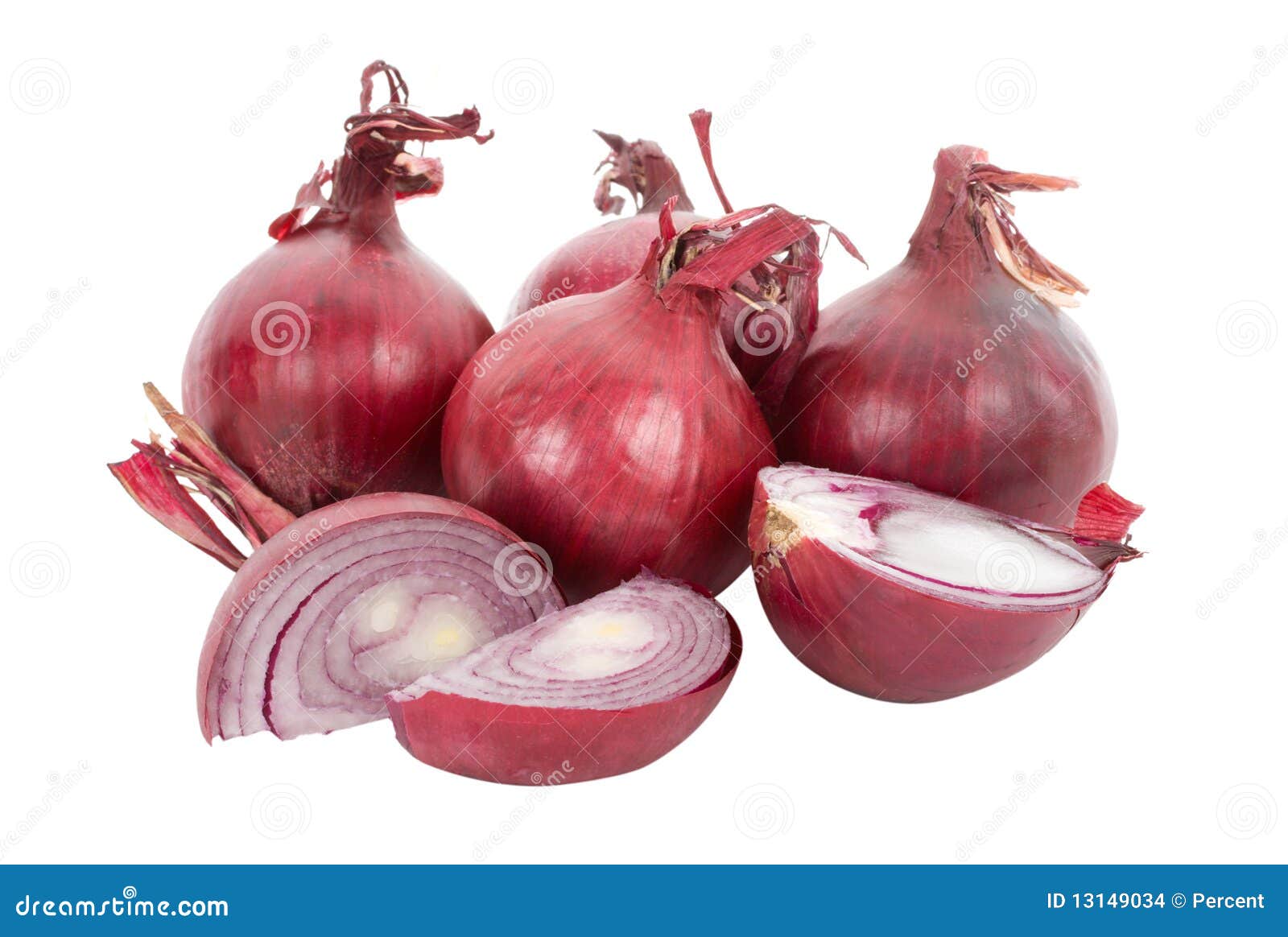Red onions full and peaces stock photo. Image of rings - 13149034