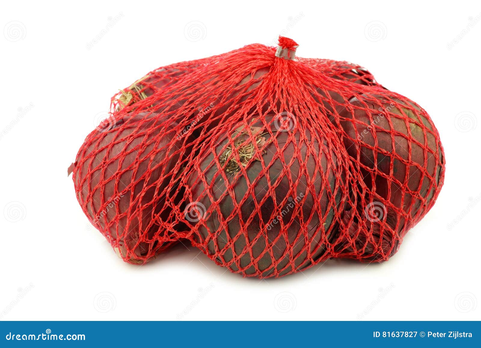 Red Onions in a Red Plastic Net Stock Image - Image of onions, healthy ...