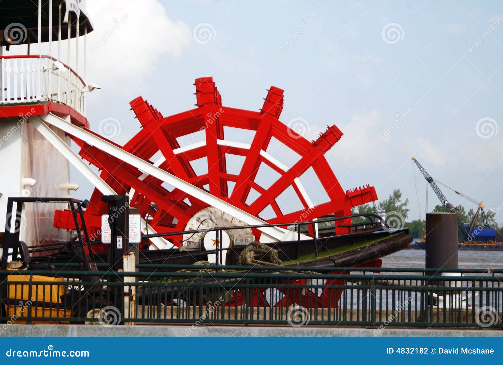 Red Paddle Wheel editorial photography. Image of history - 4832182
