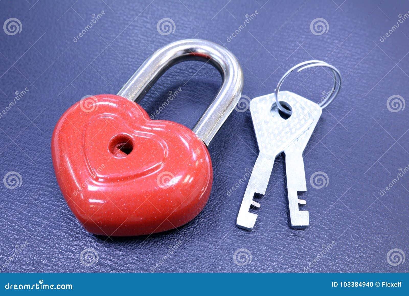Red Padlock. Metal Red Heart. Stock Photo - Image of valentine ...