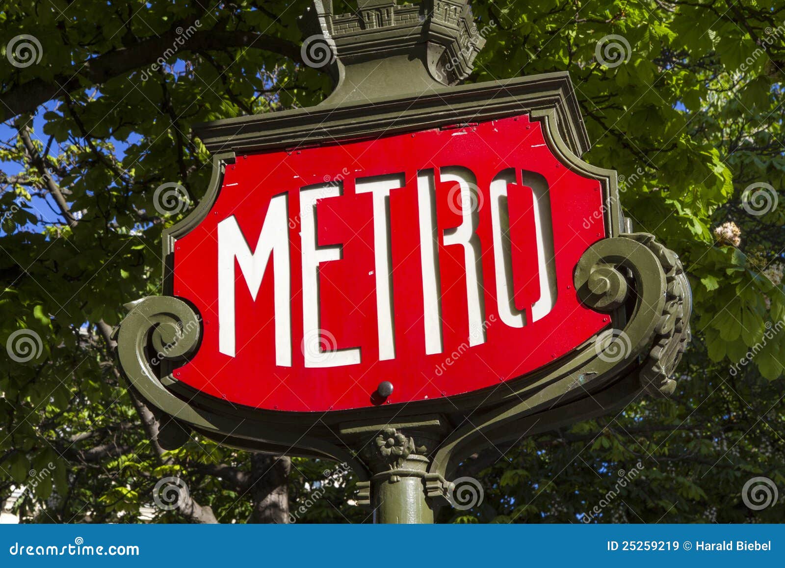 Red Paris Metro Subway Sign Closeup Editorial Stock Image - Image of ...
