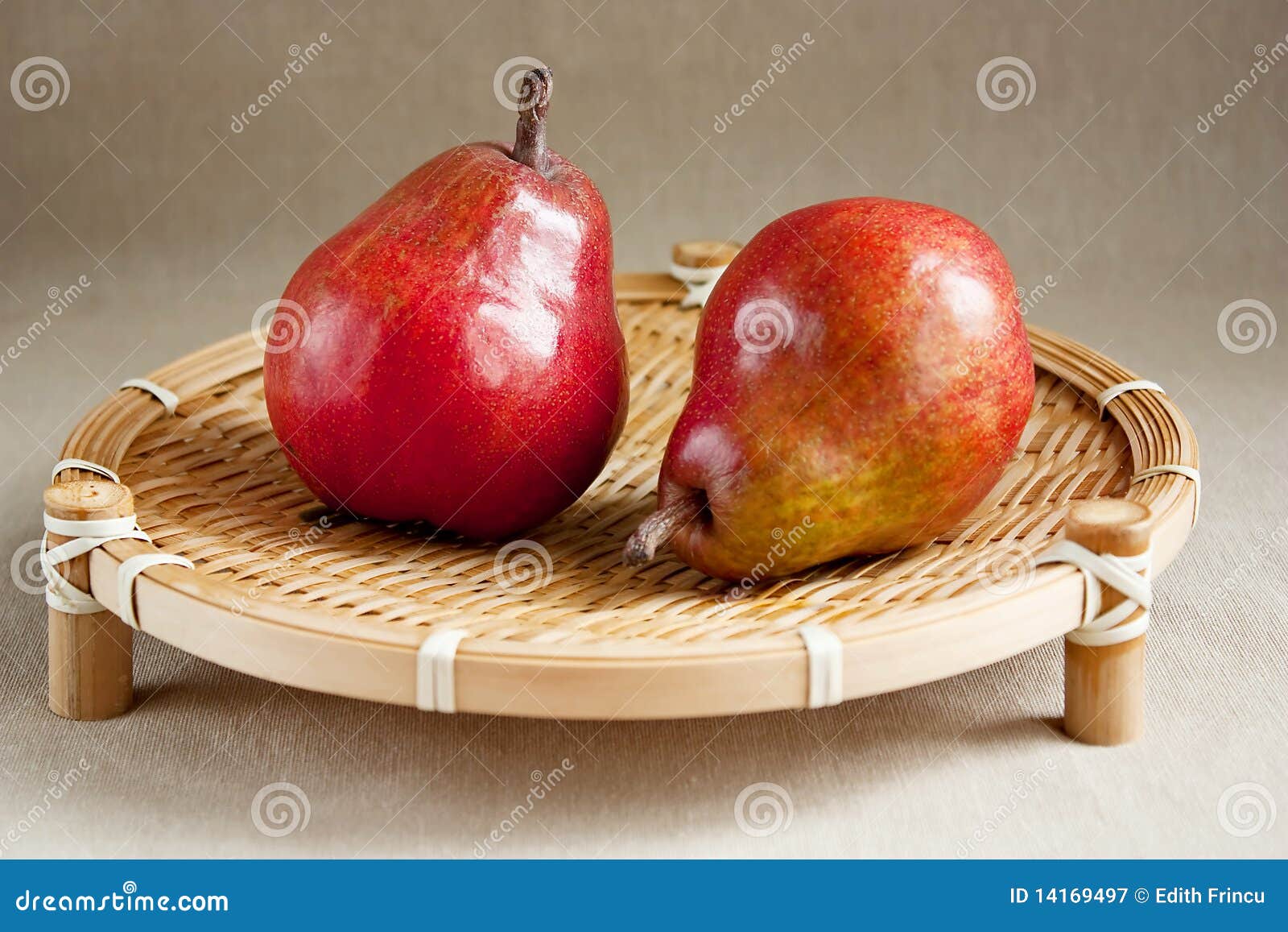 Red pears on wooden tray stock image. Image of diet, tray - 14169497