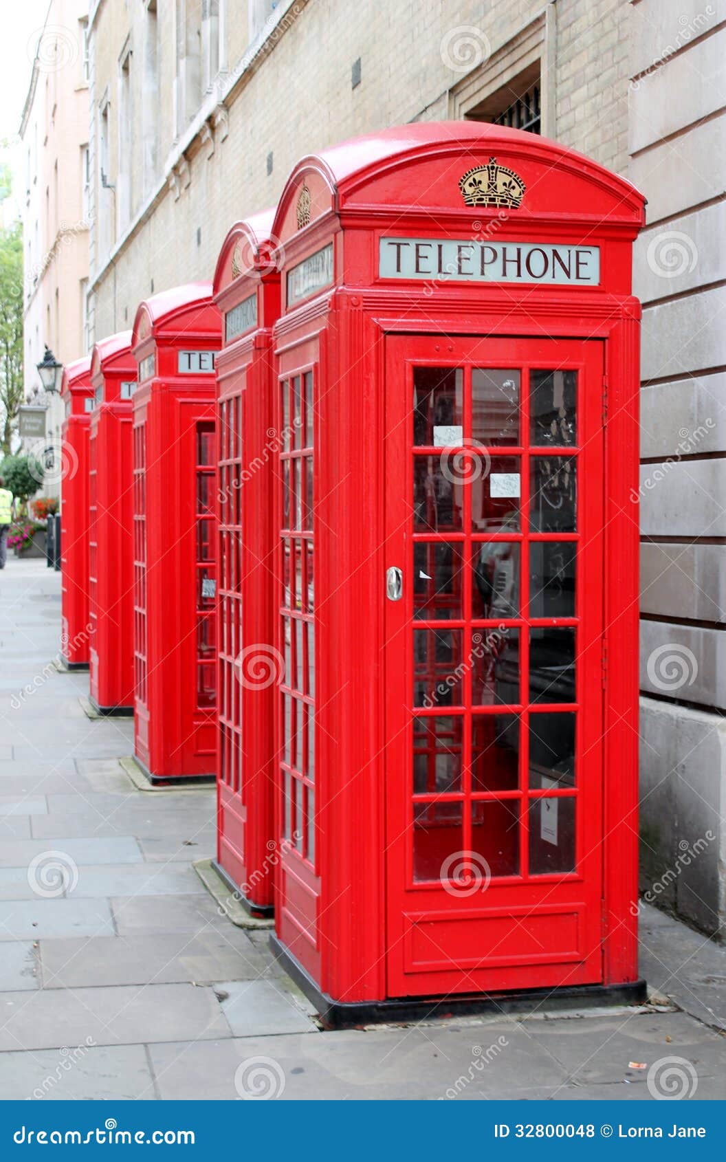Red Phone Box Telephone Booth British in London Uk Stock Photo - Image ...