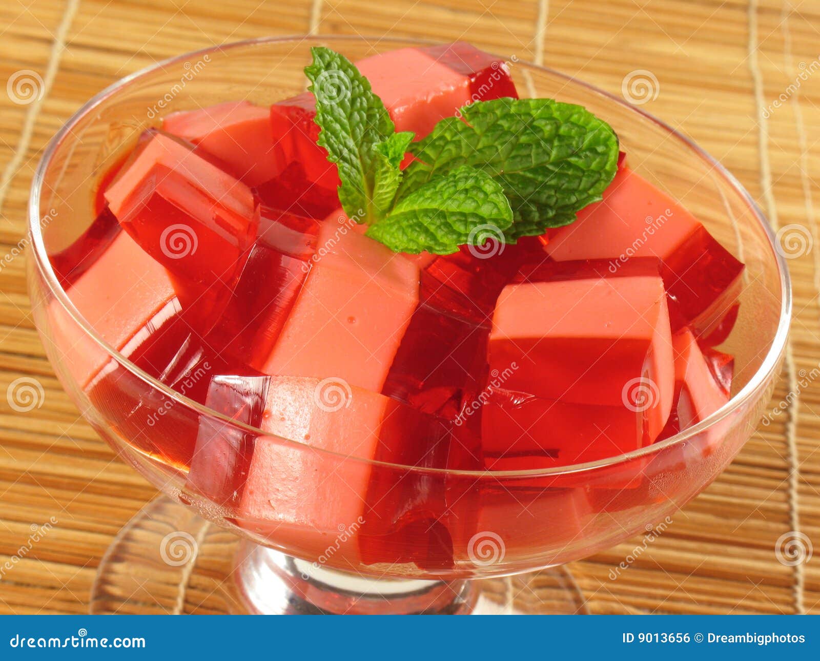 Red & Pink Gelatin Dessert Stock Photo - Image of layered, mint: 9013656