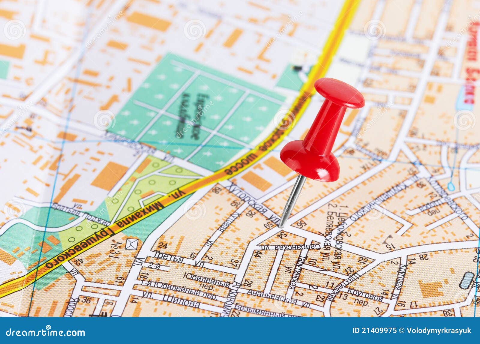Red pushpin on a map stock image. Image of roadmap, road - 21409975