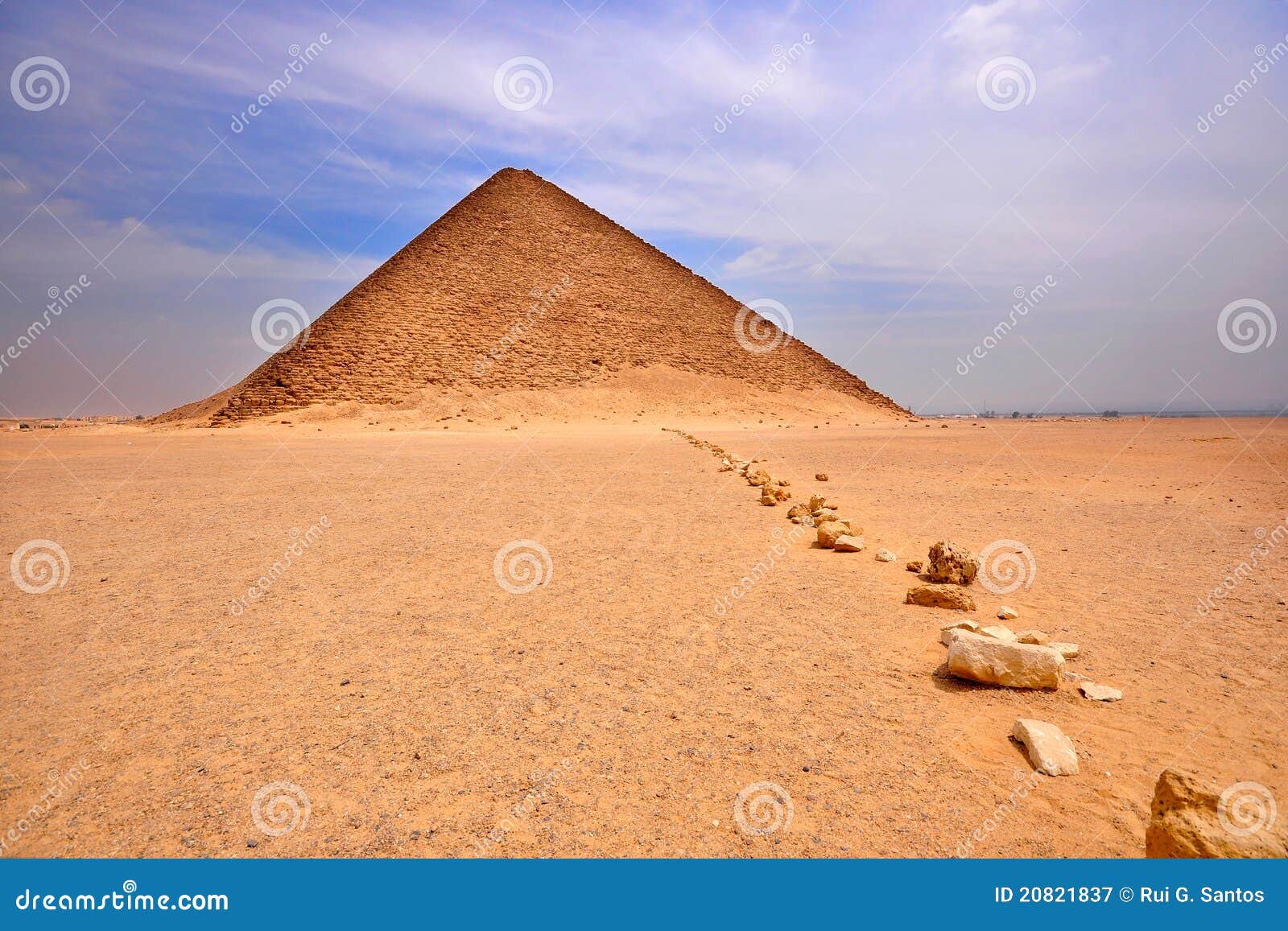 Red Pyramid , Dashur , Egypt Stock Image - Image of sand, memphis: 20821837