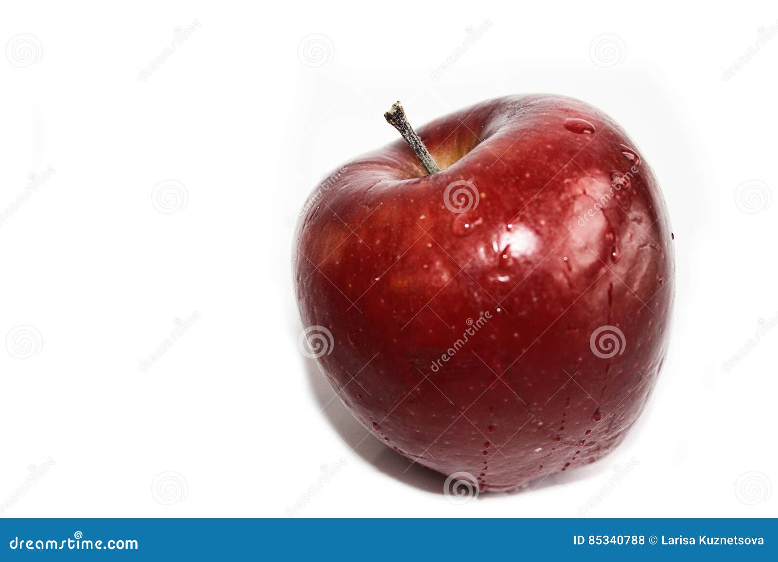 Red ripe apples stock photo. Image of dessert, healthy - 85340788