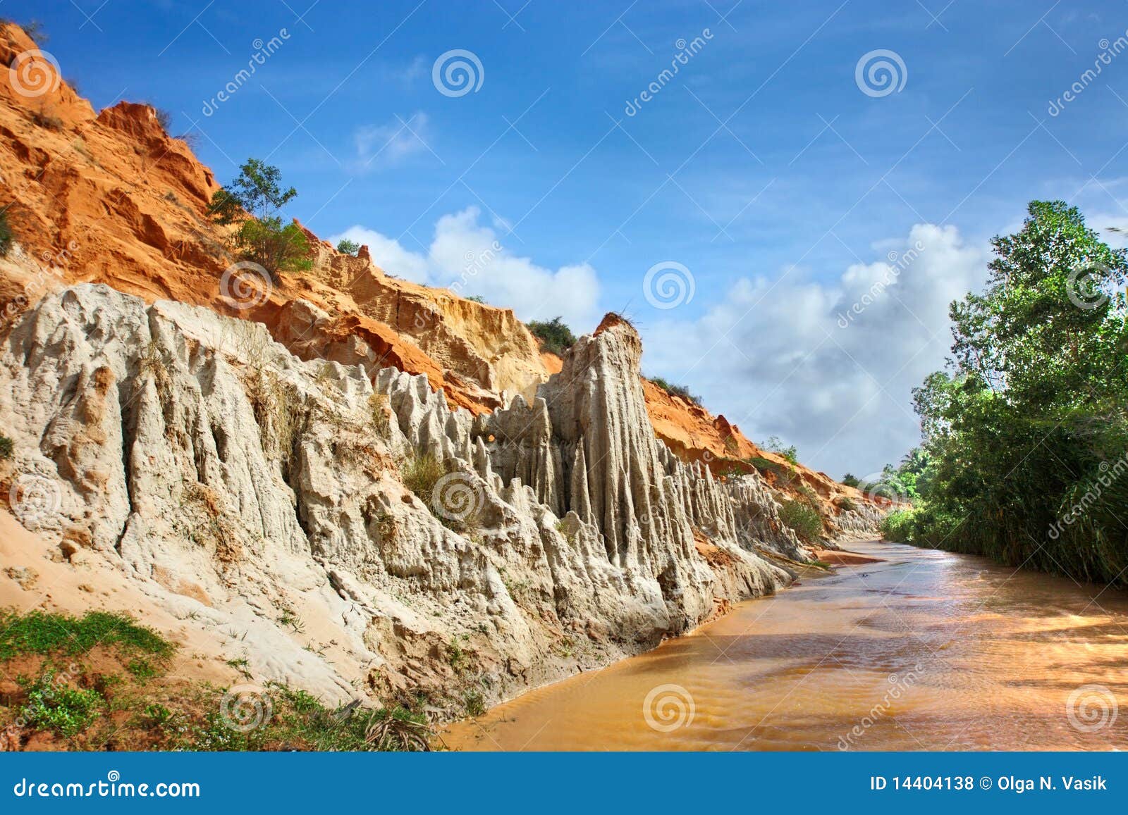 Red River Canyon, Vietnam, Mui Ne Stock Photo - Image of arches ...